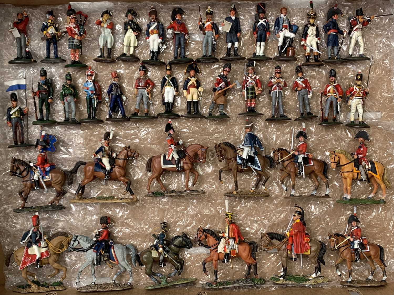 Lot 751 - Relive Waterloo - British Troops & Officers