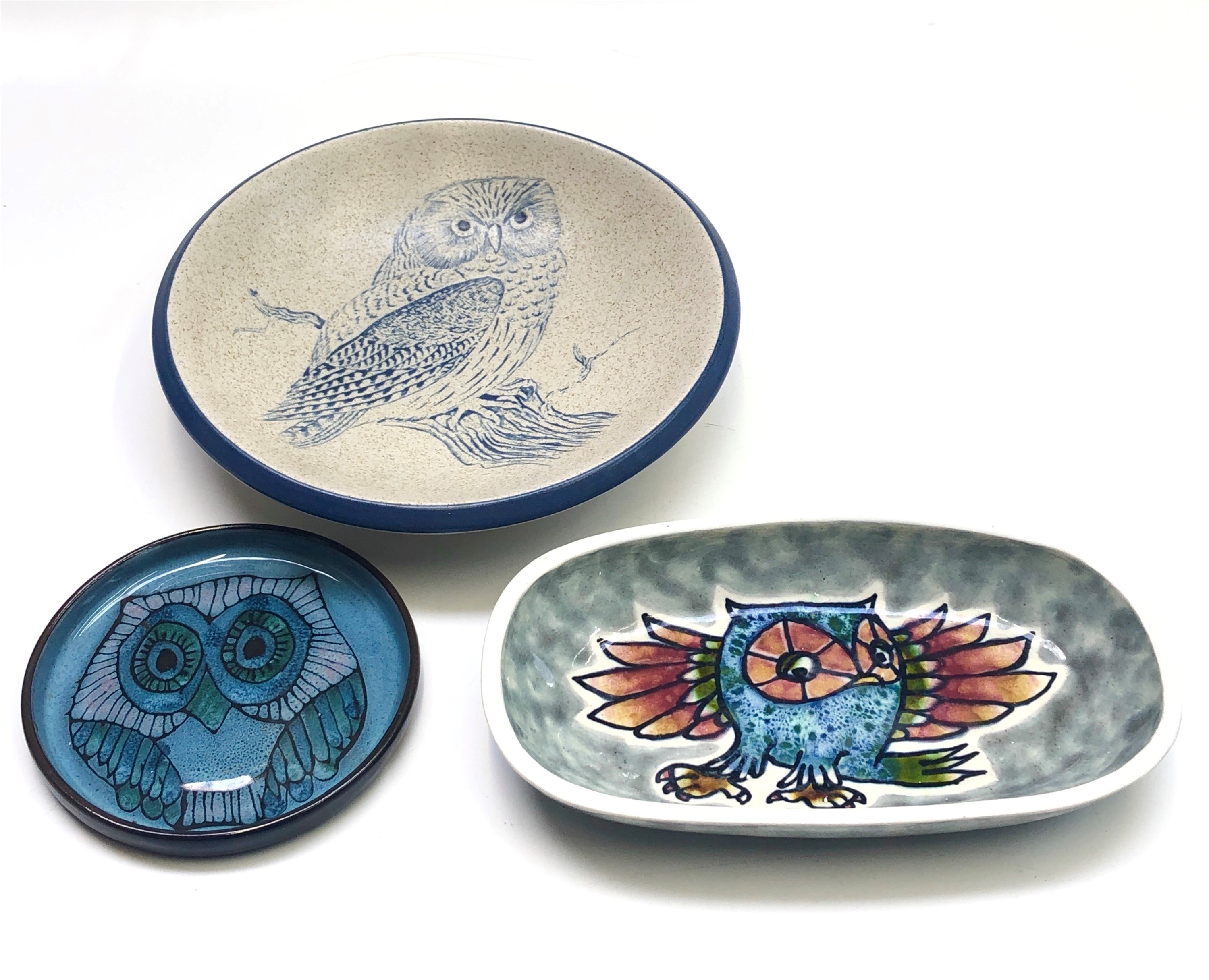 Lot 1014 - A John Reilly (Ventnor Pottery, Isle of