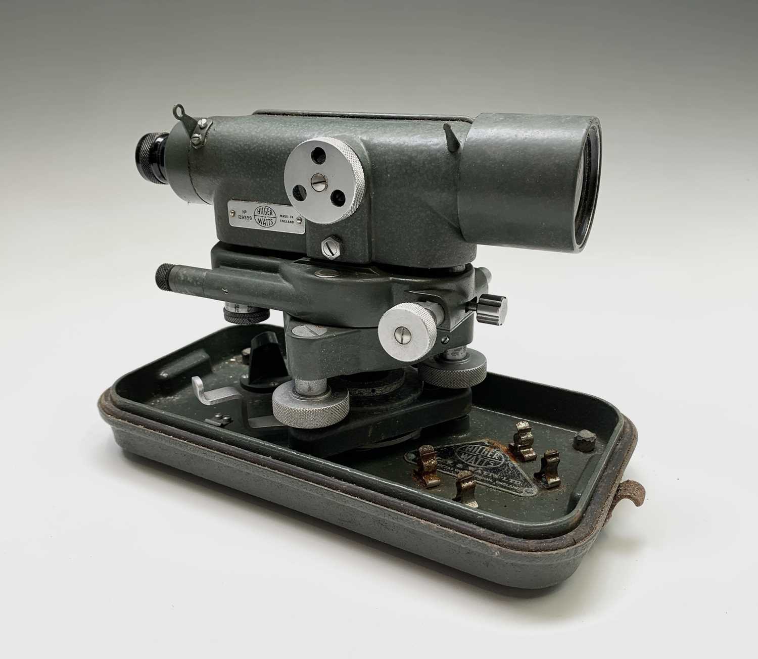 Lot 504 - A Hilger & Watts surveyors level, mid 20th