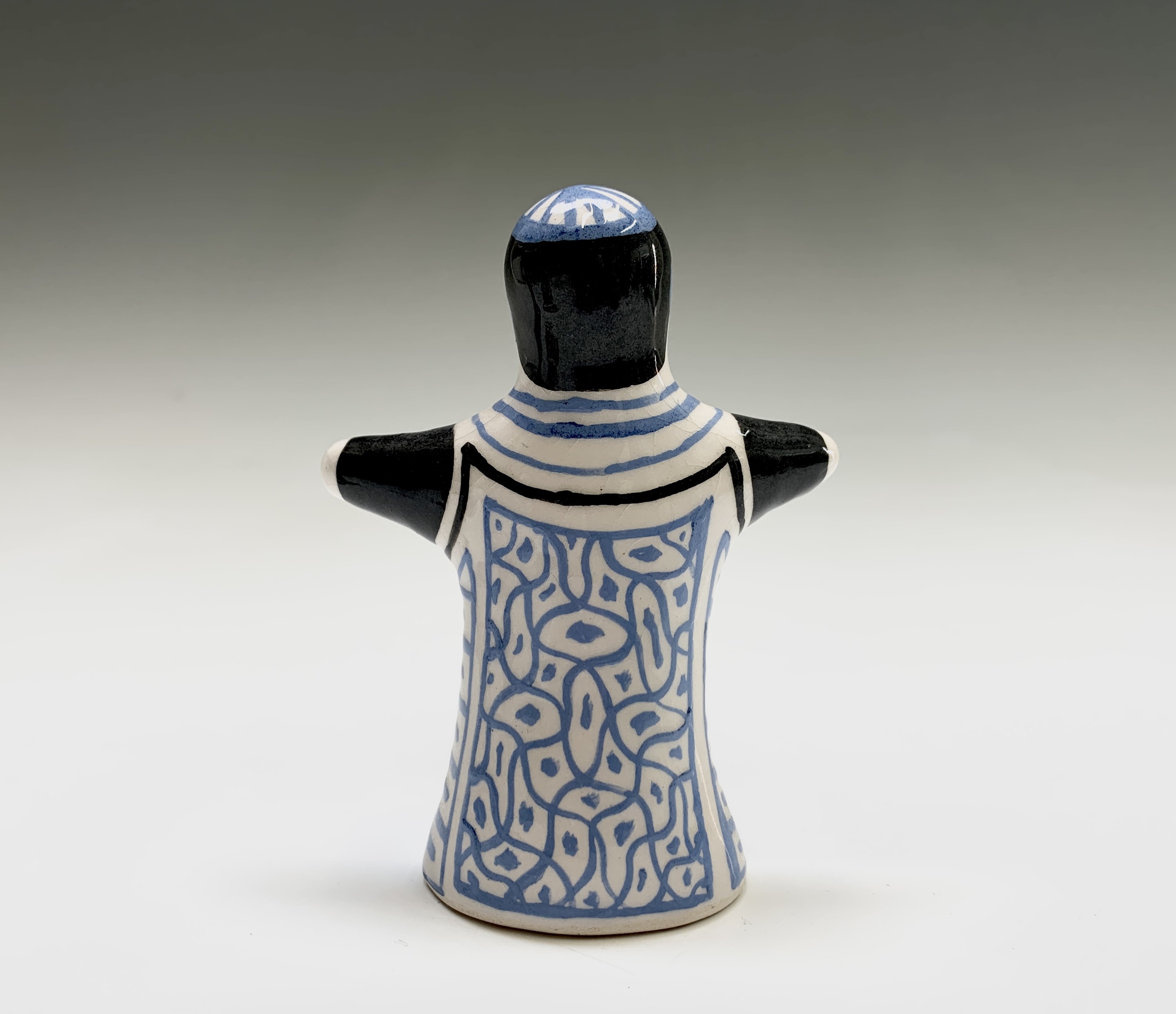 Lot 1008 - Bernard MOSS of Mevagissey Three pottery