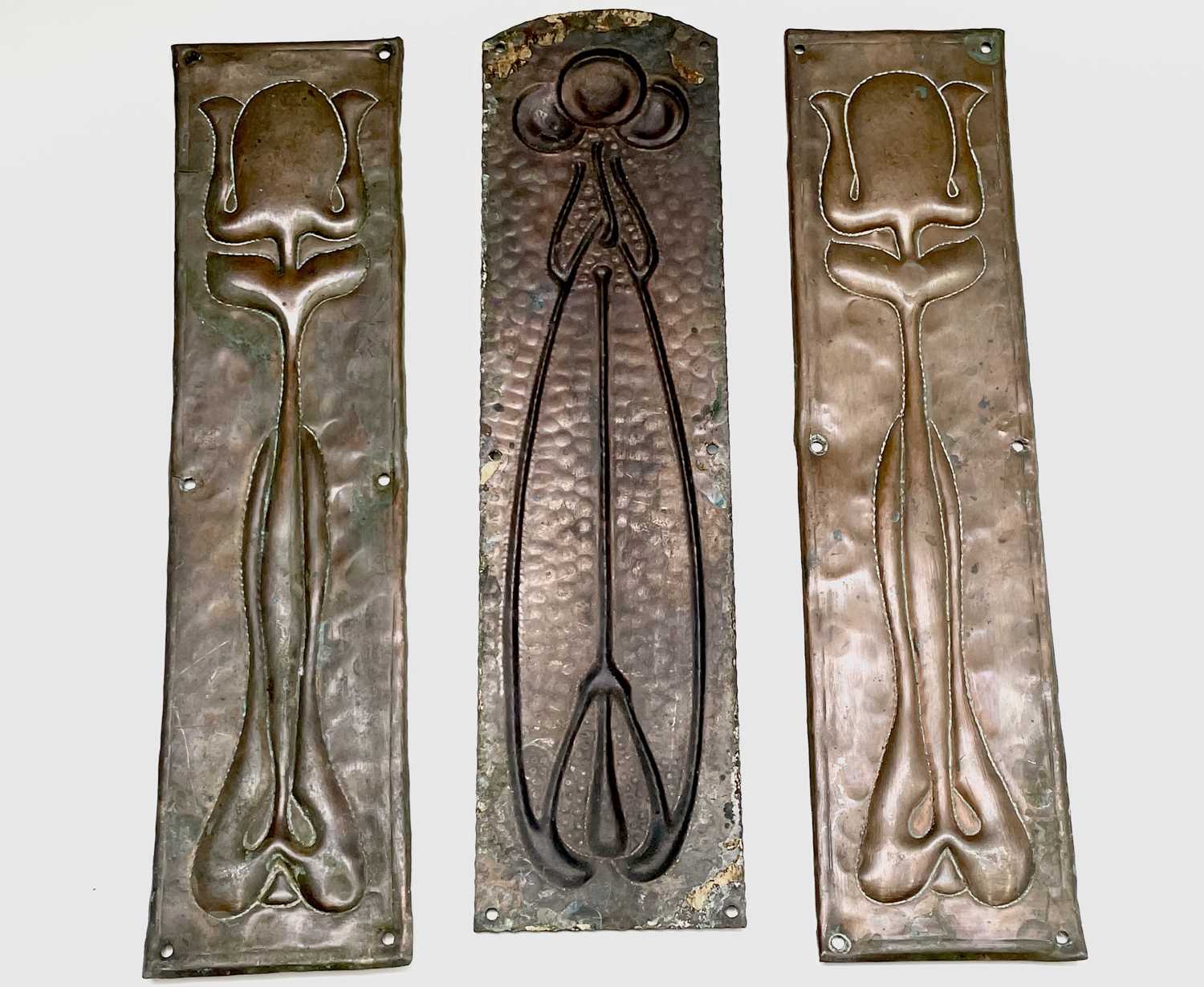 Lot 397 - A pair of Art Nouveau period copper finger