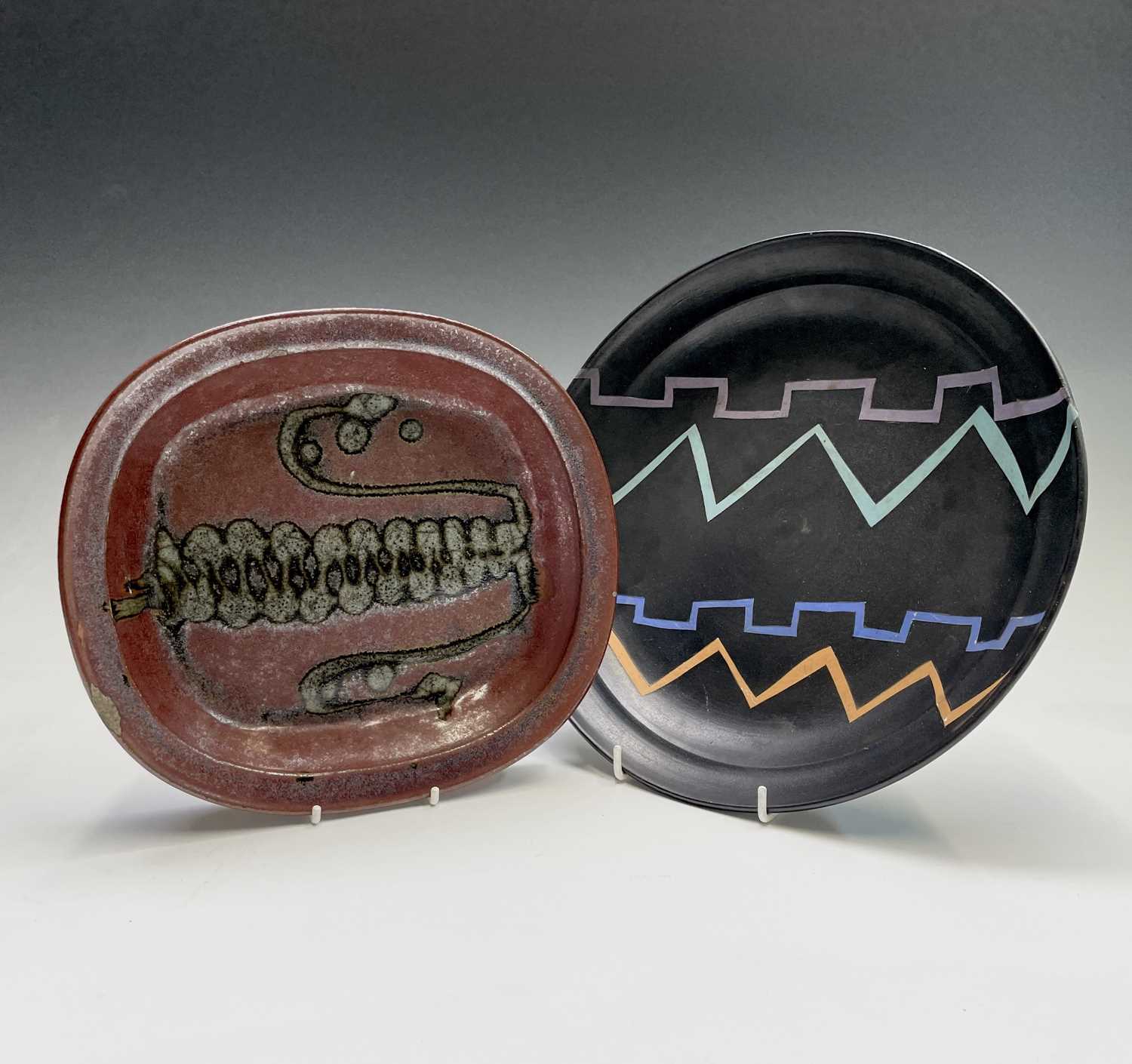 Lot 966 - Ray FINCH (1914-2012) Winchcombe Pottery