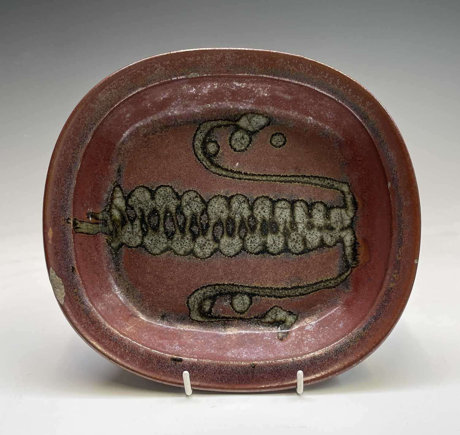 Lot 966 - Ray FINCH (1914-2012) Winchcombe Pottery