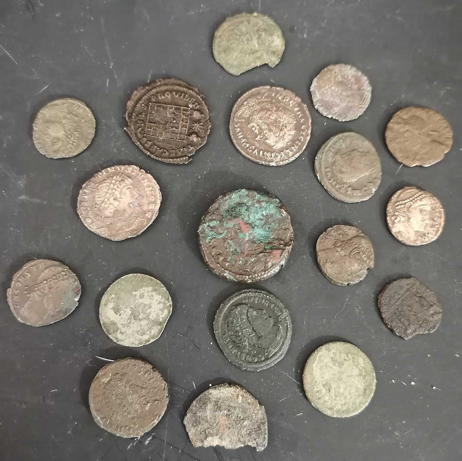 Lot 30 - Eighteen 4th century AD Roman coins.