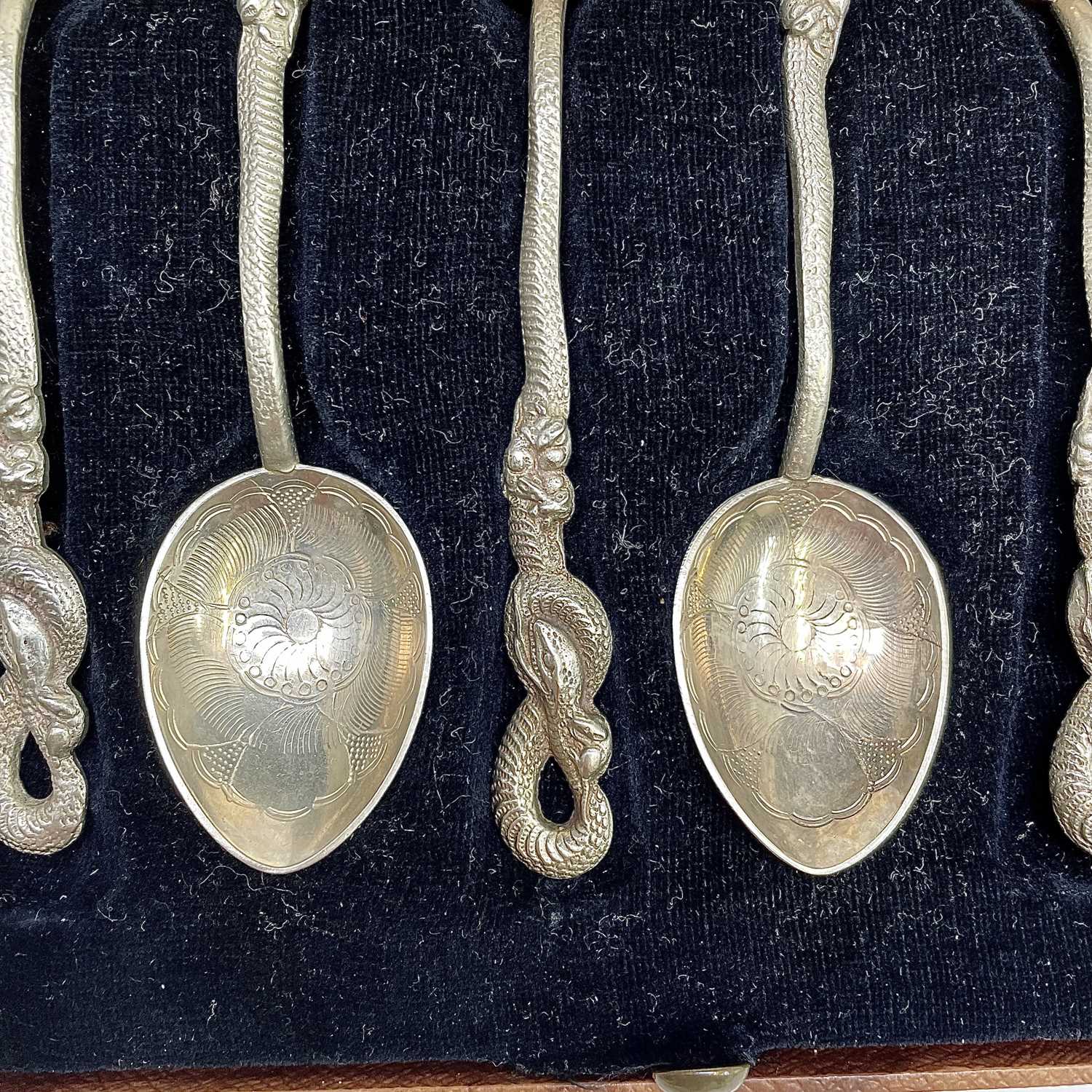 Lot 137 - A set of six Chinese silver teaspoons,