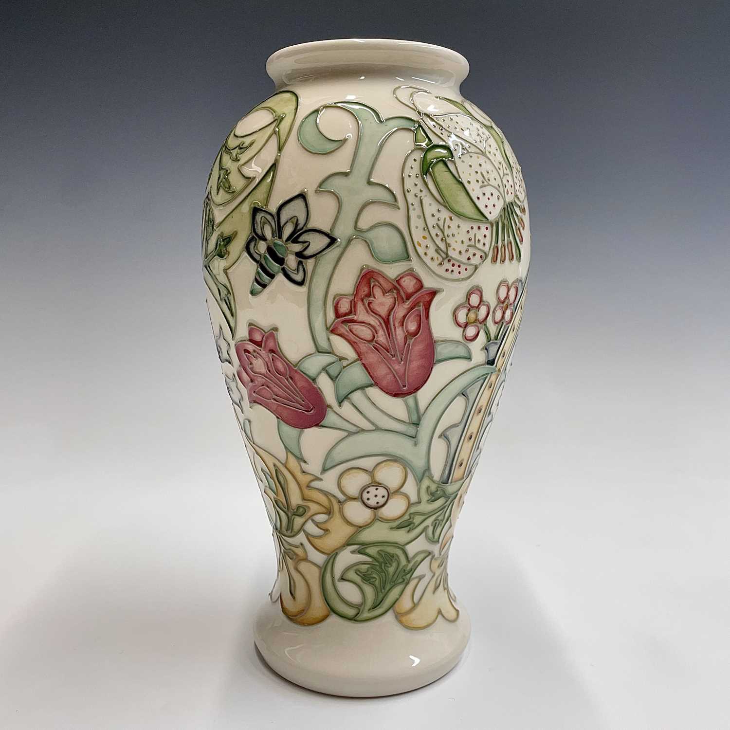 Lot 823 - A Moorcroft 'Golden Lily' pattern vase