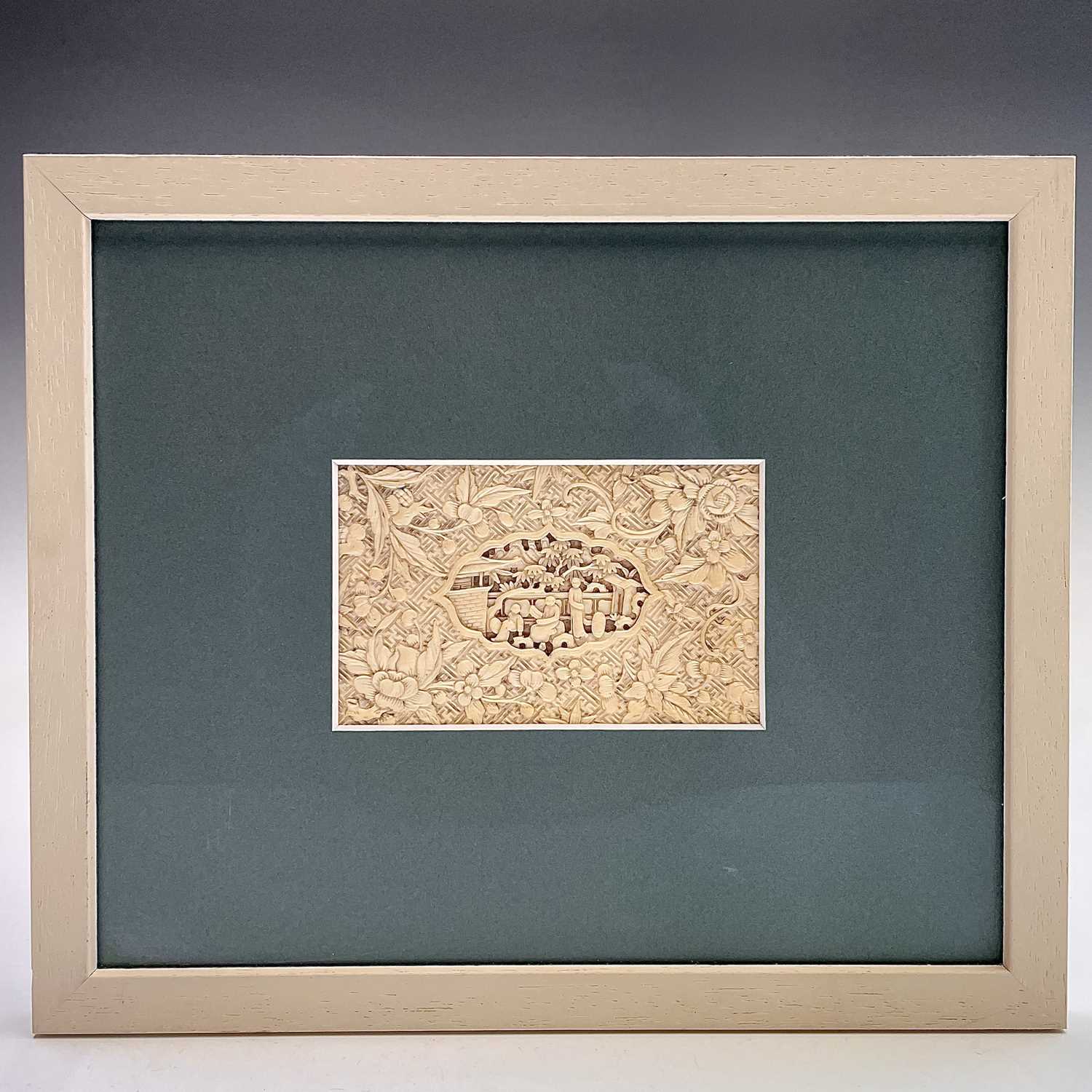 Lot 106 - A finely carved Chinese Canton ivory, plaque,
