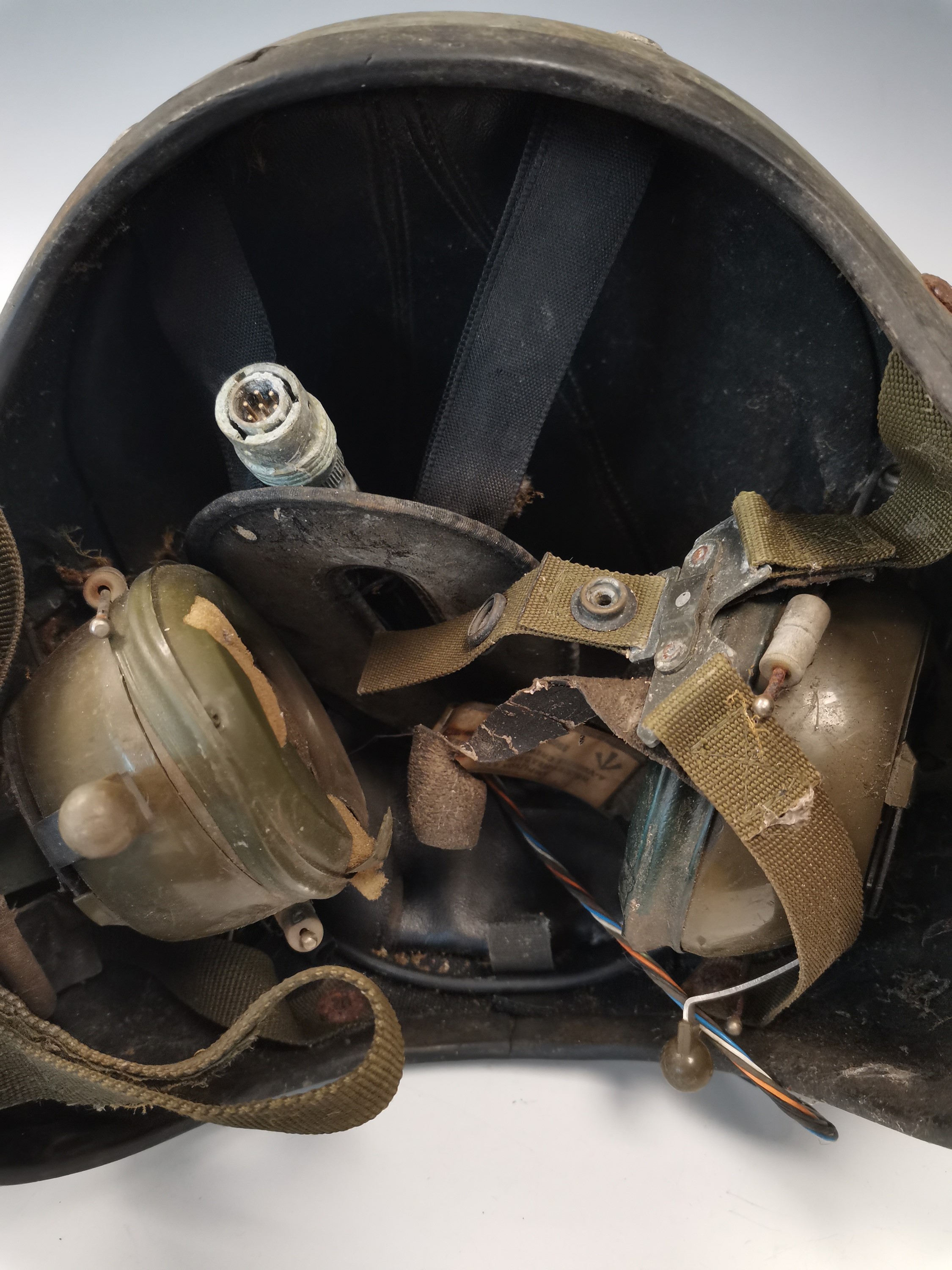 Lot 5 - A 1970s Amplivox British Army tank crew helmet