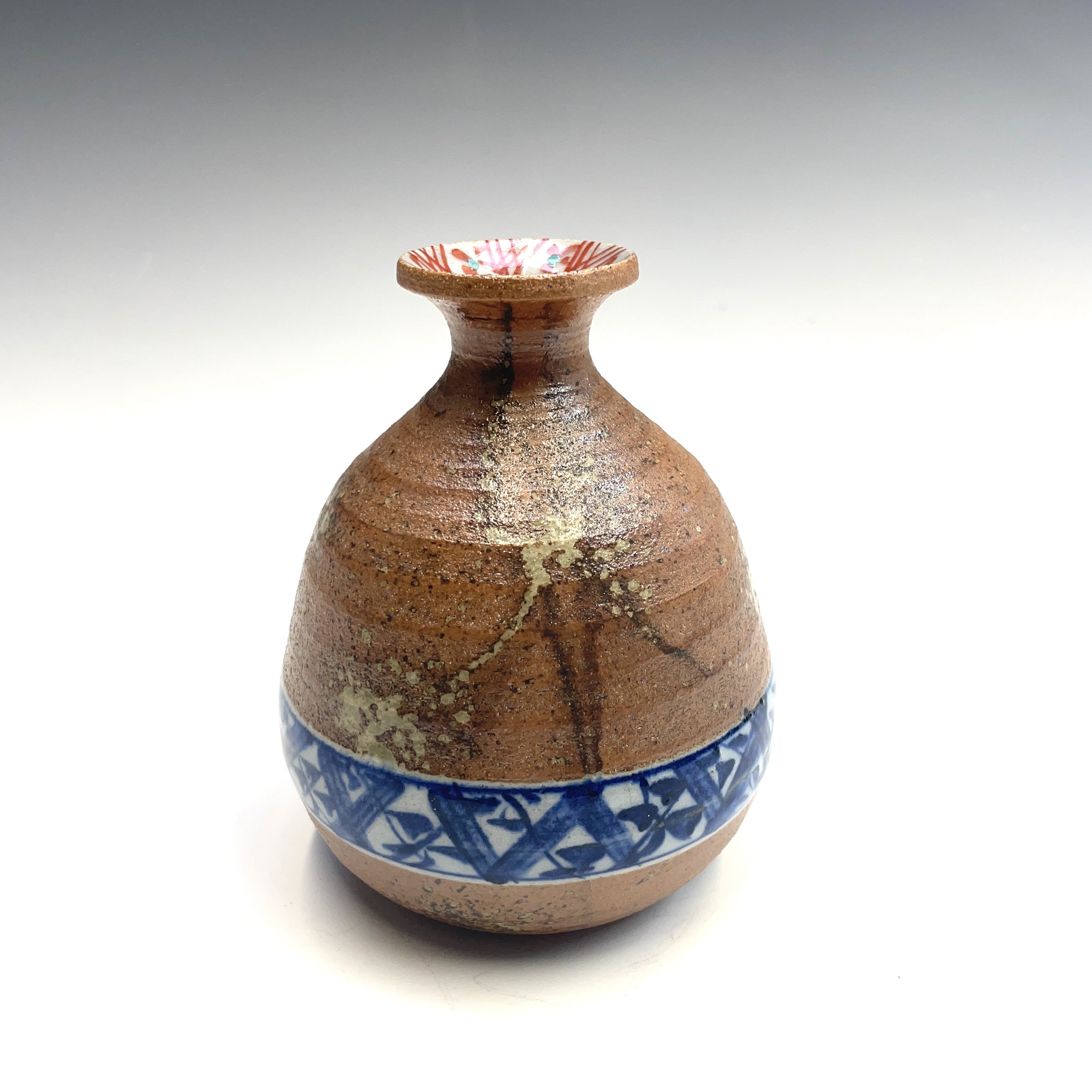 Lot 231 - A Japanese tokuri, signed, with a blue and