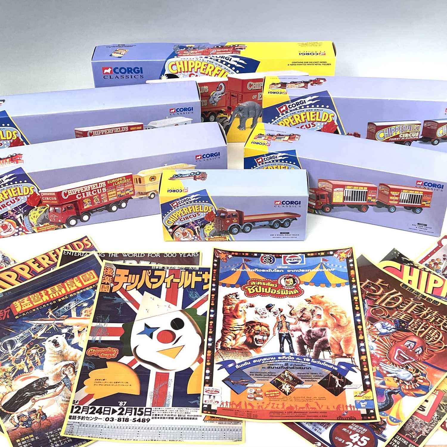 Lot 726 - Corgi Classics Chipperfield's Circus Boxed