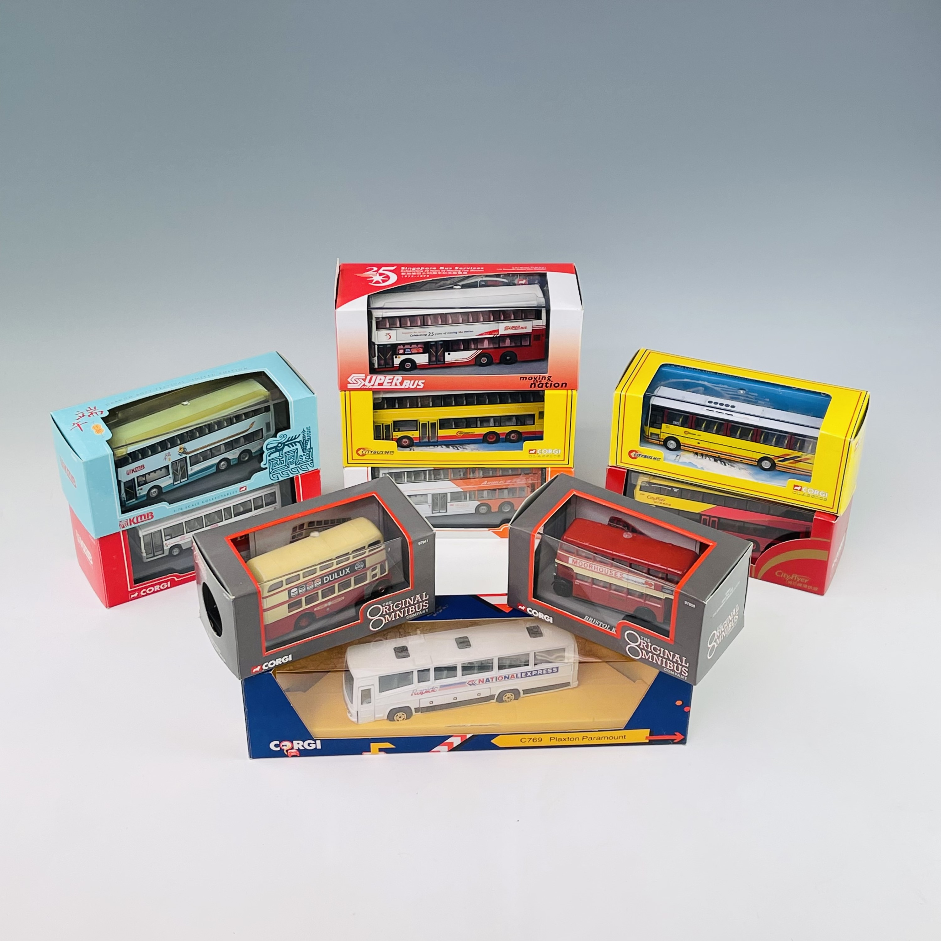 Lot 670 - Corgi Single and Double Deck Buses (x10). A