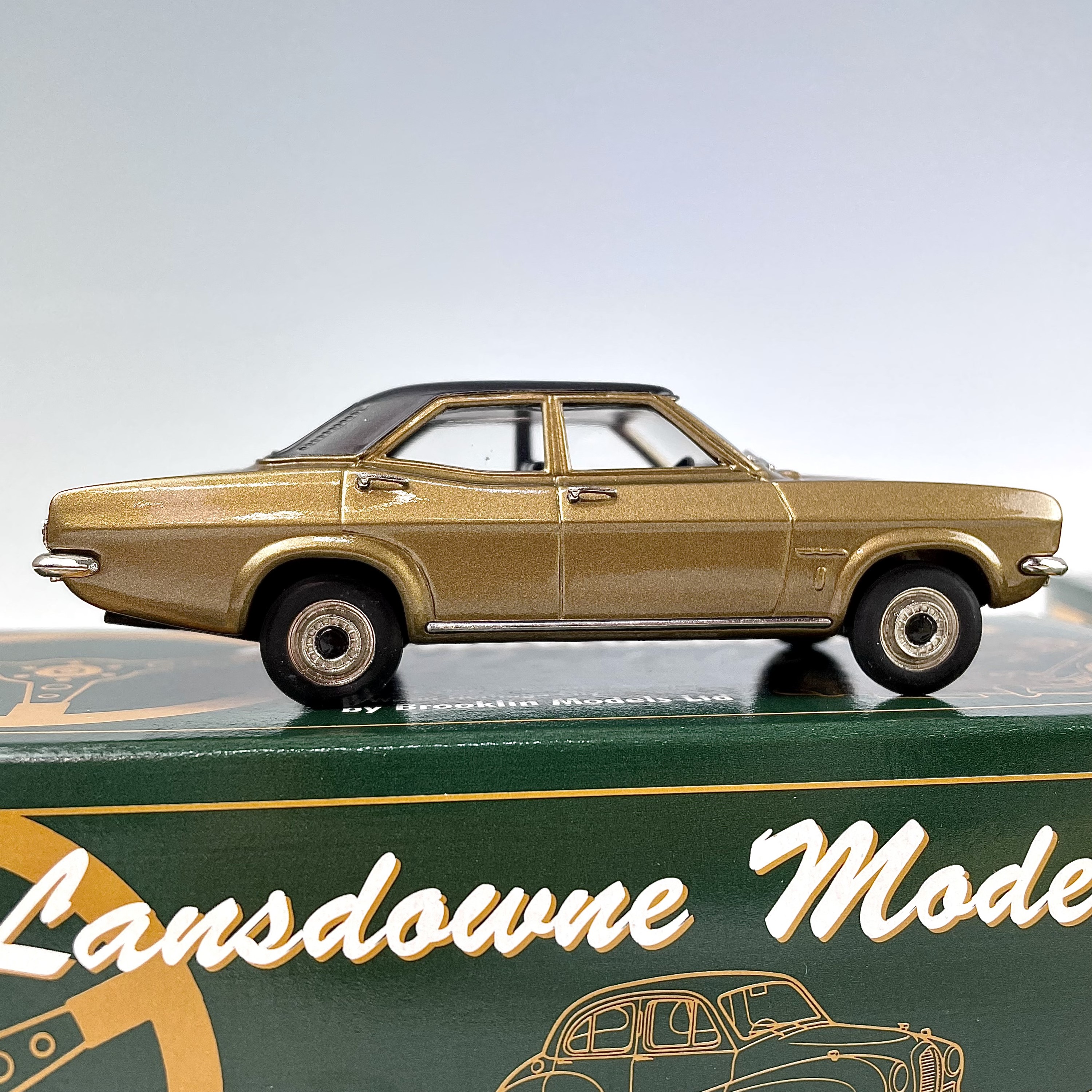 Lot 693 - Lansdowne Models 1:43 Scale. 1971 Vauxhall