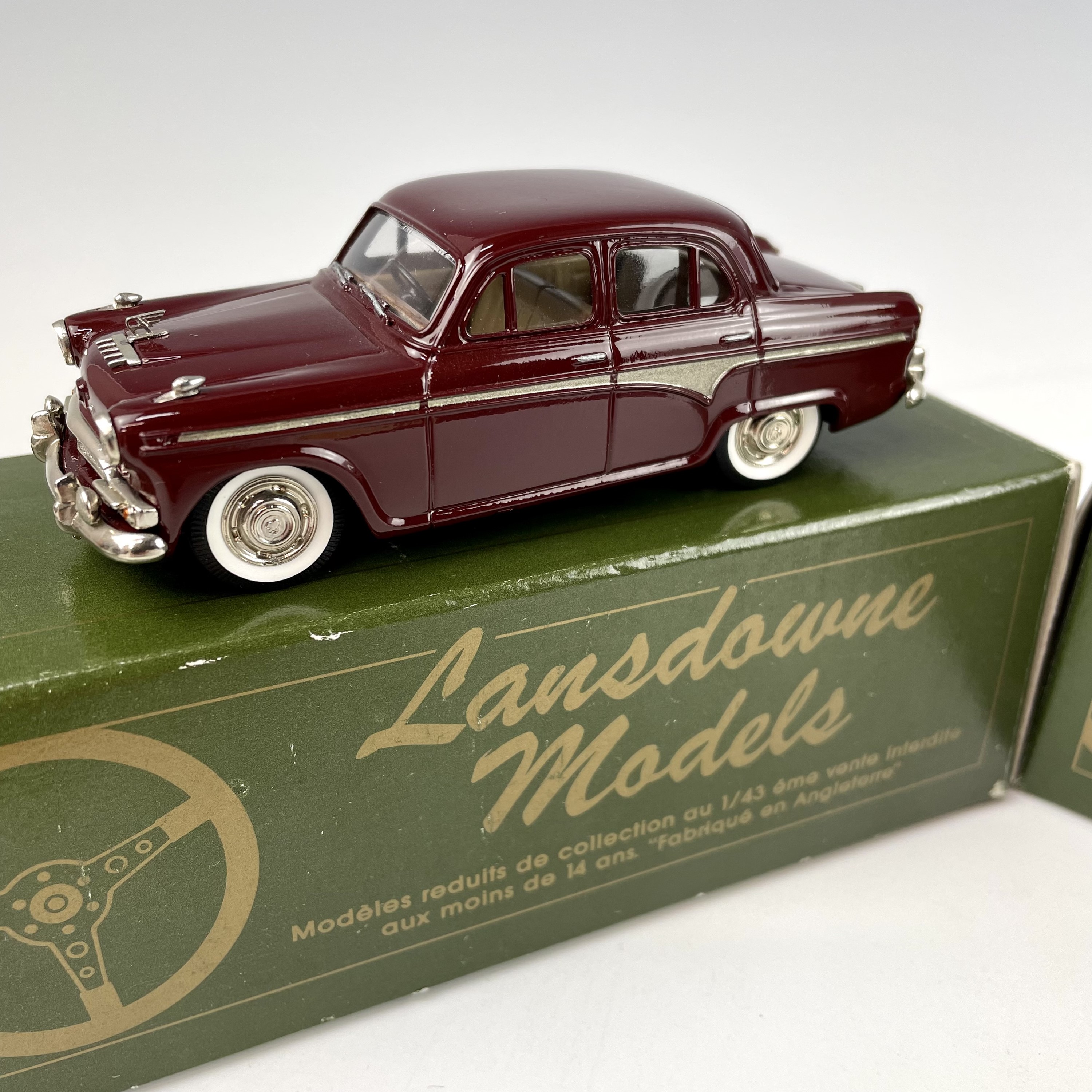 Lot 696 - Lansdowne Models 1:43 Scale. 1958 Austin