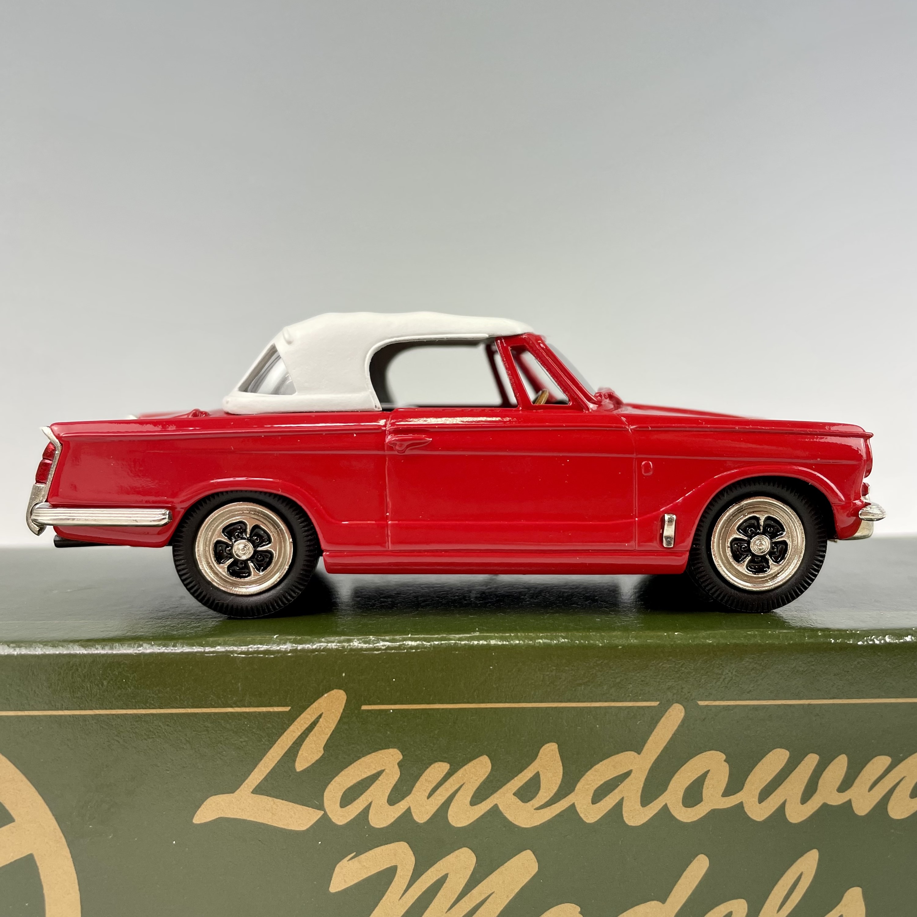 Lot 703 - Lansdowne Models 1:43 Scale. 1968 Triumph