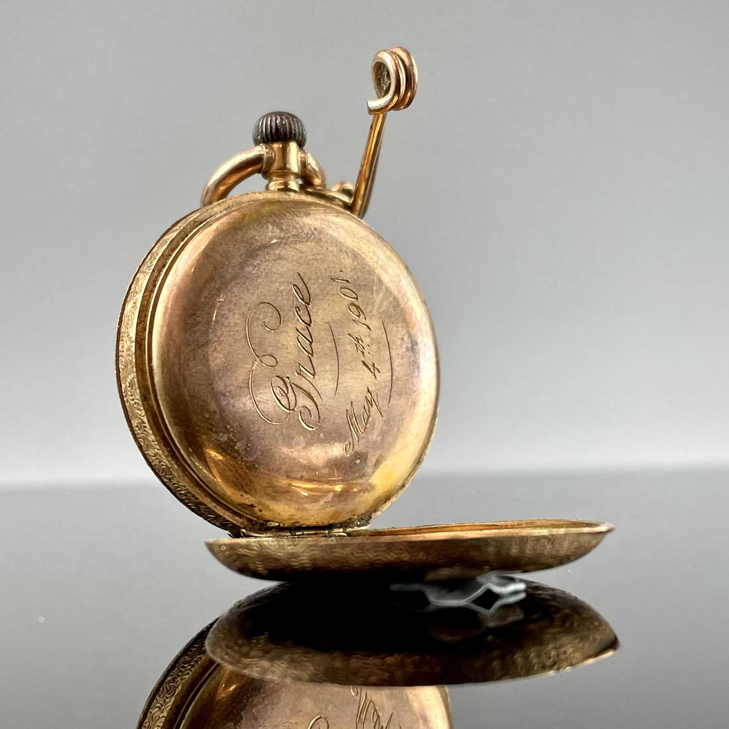 Lot 509 - AMENDMENT A14ct gold cased fob pocket watch,