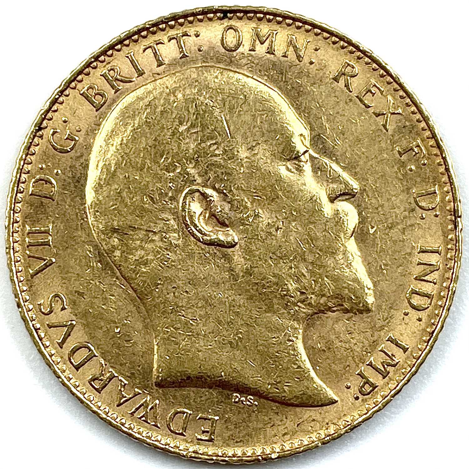 Lot 39 - Edward VII 1910 full gold sovereign coin.
