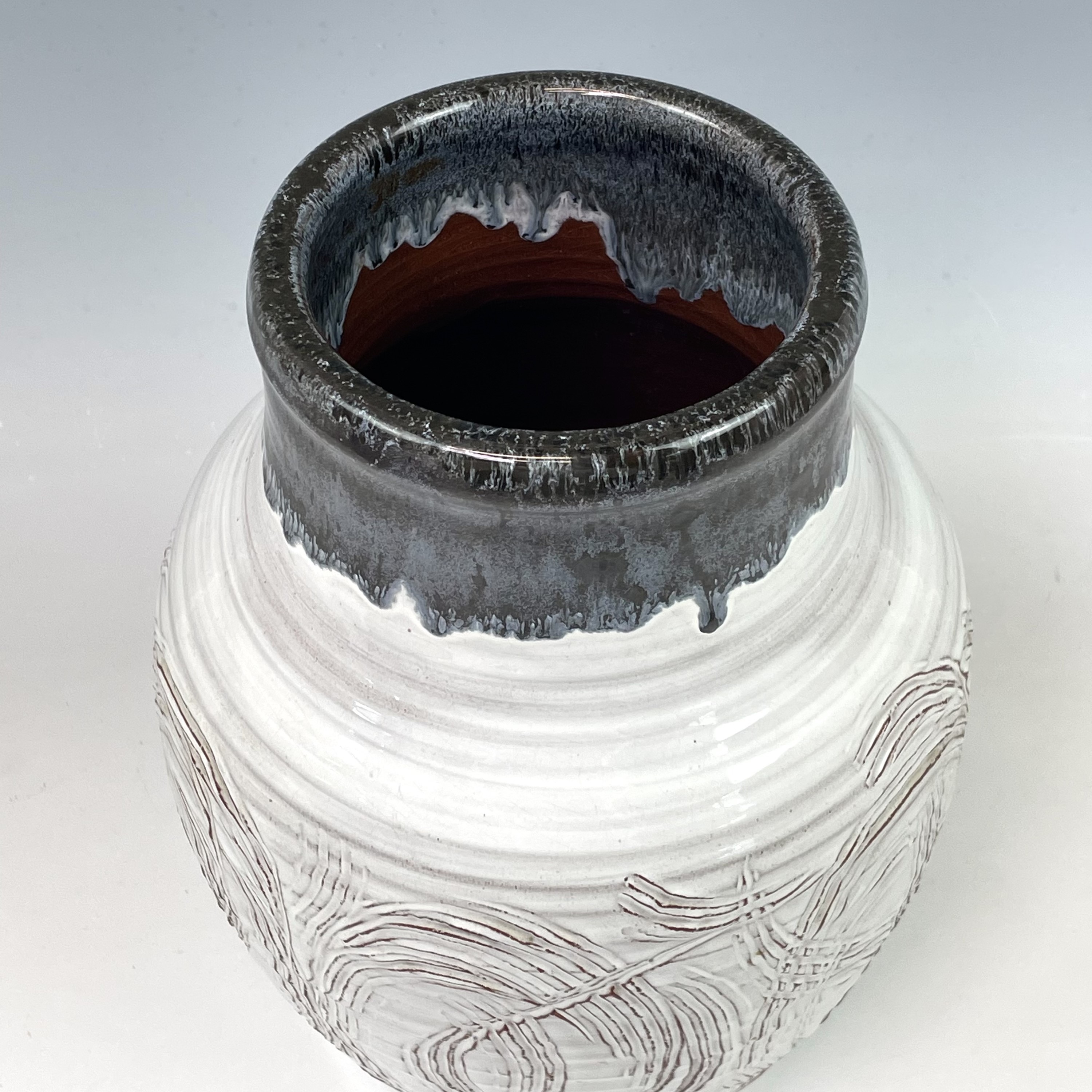 Lot 976 - A Lamorna pottery vase, by John Bodilly,