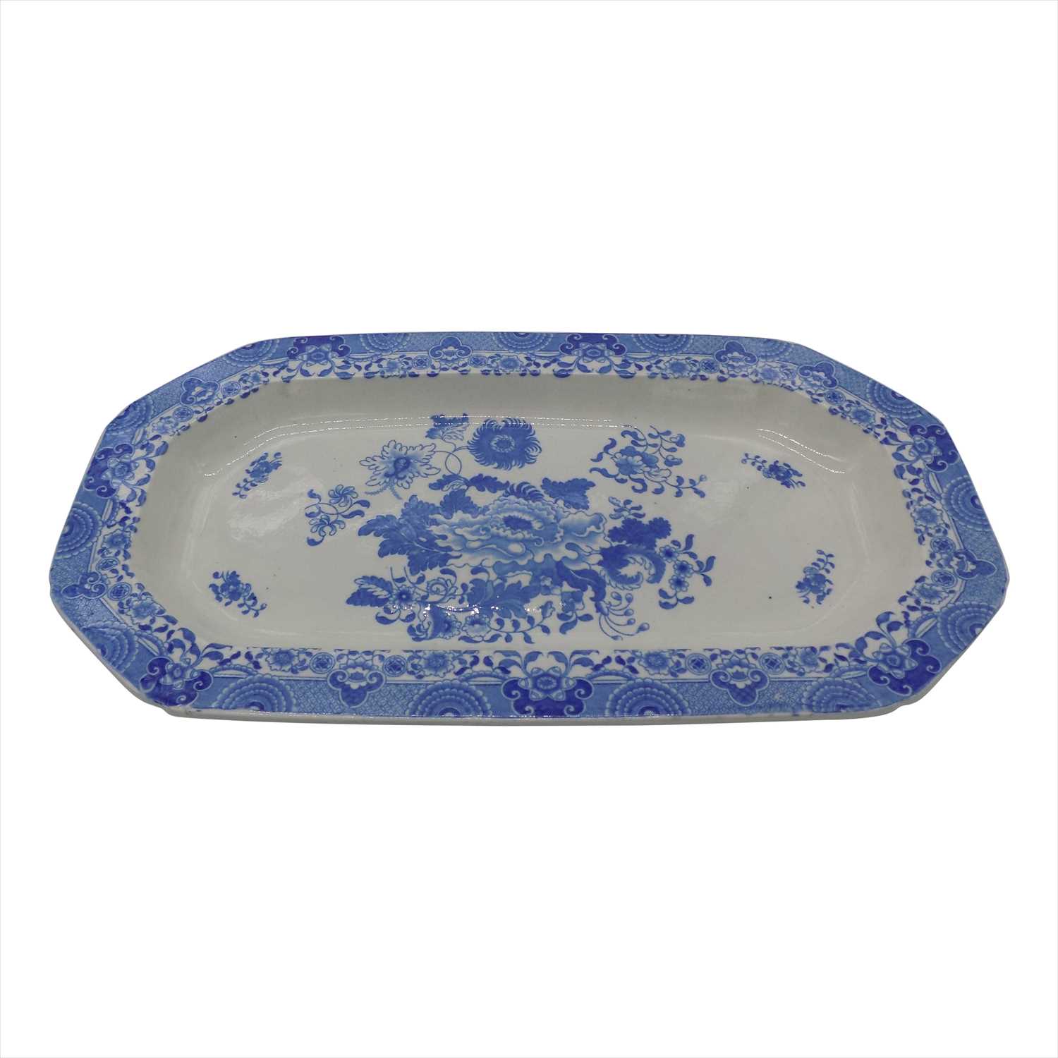 Lot 1305 - A large early 19th century Cambrian Pottery