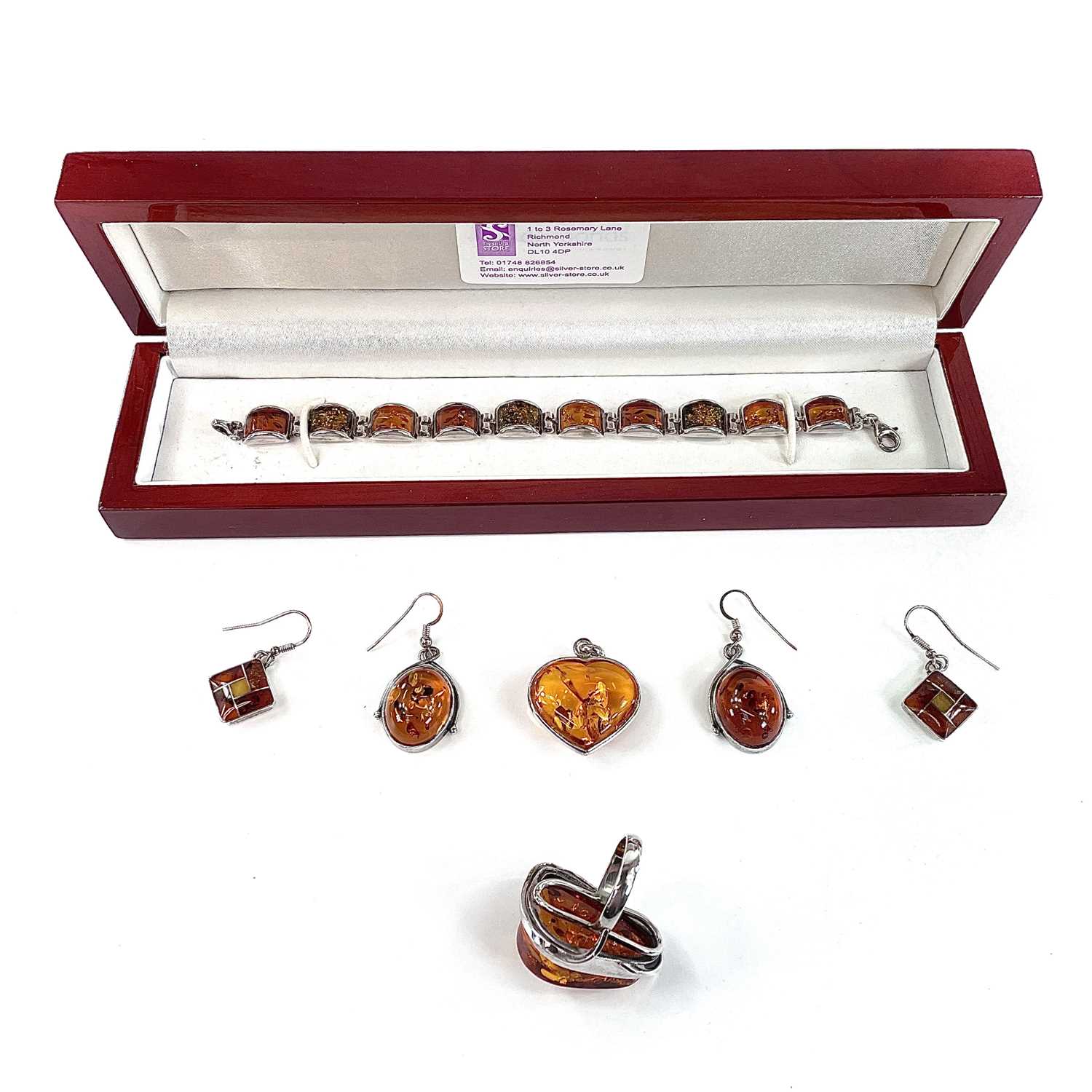 Lot 280 - A collection of contemporary 925 amber set