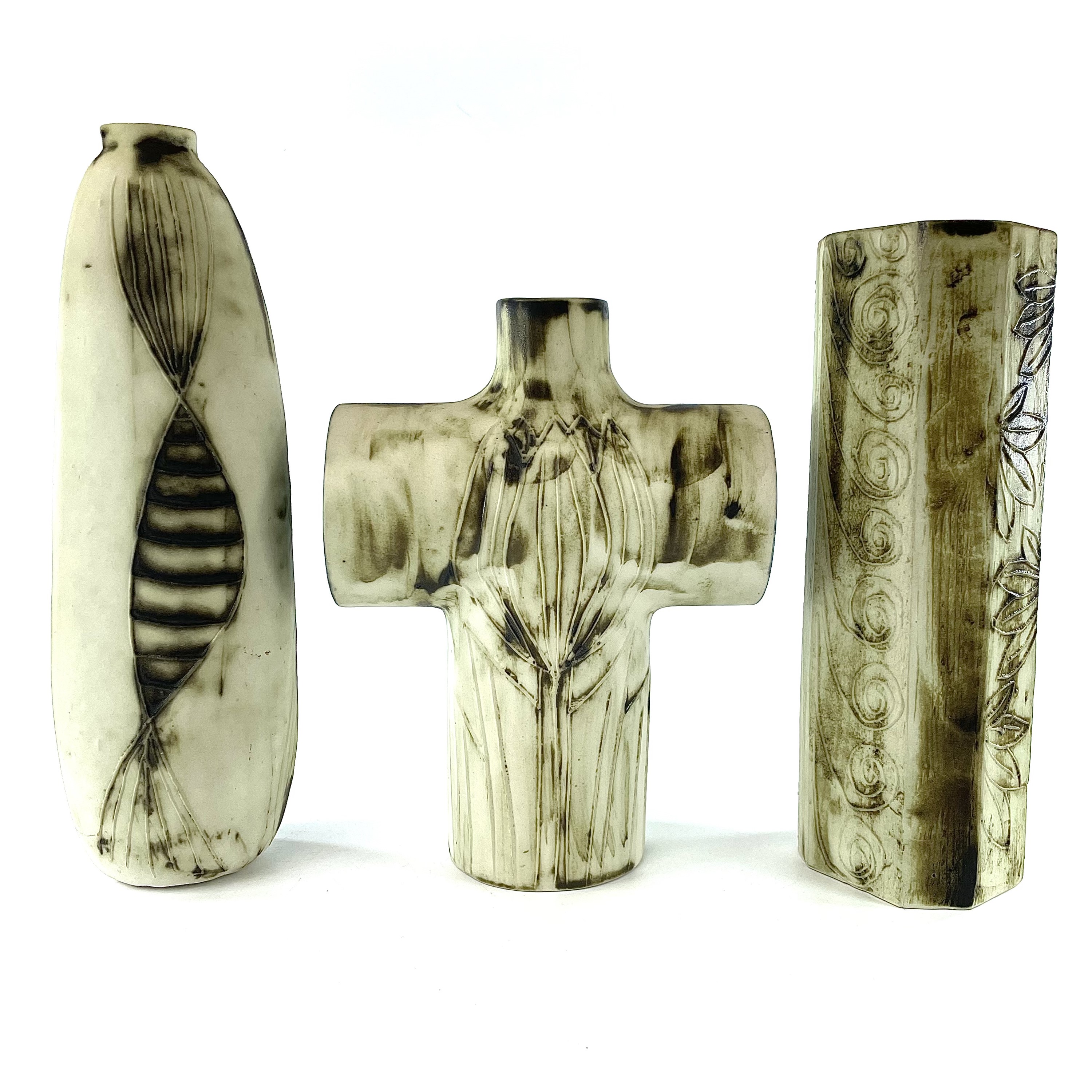 Lot 829 - A Carn pottery tube vase, signed John