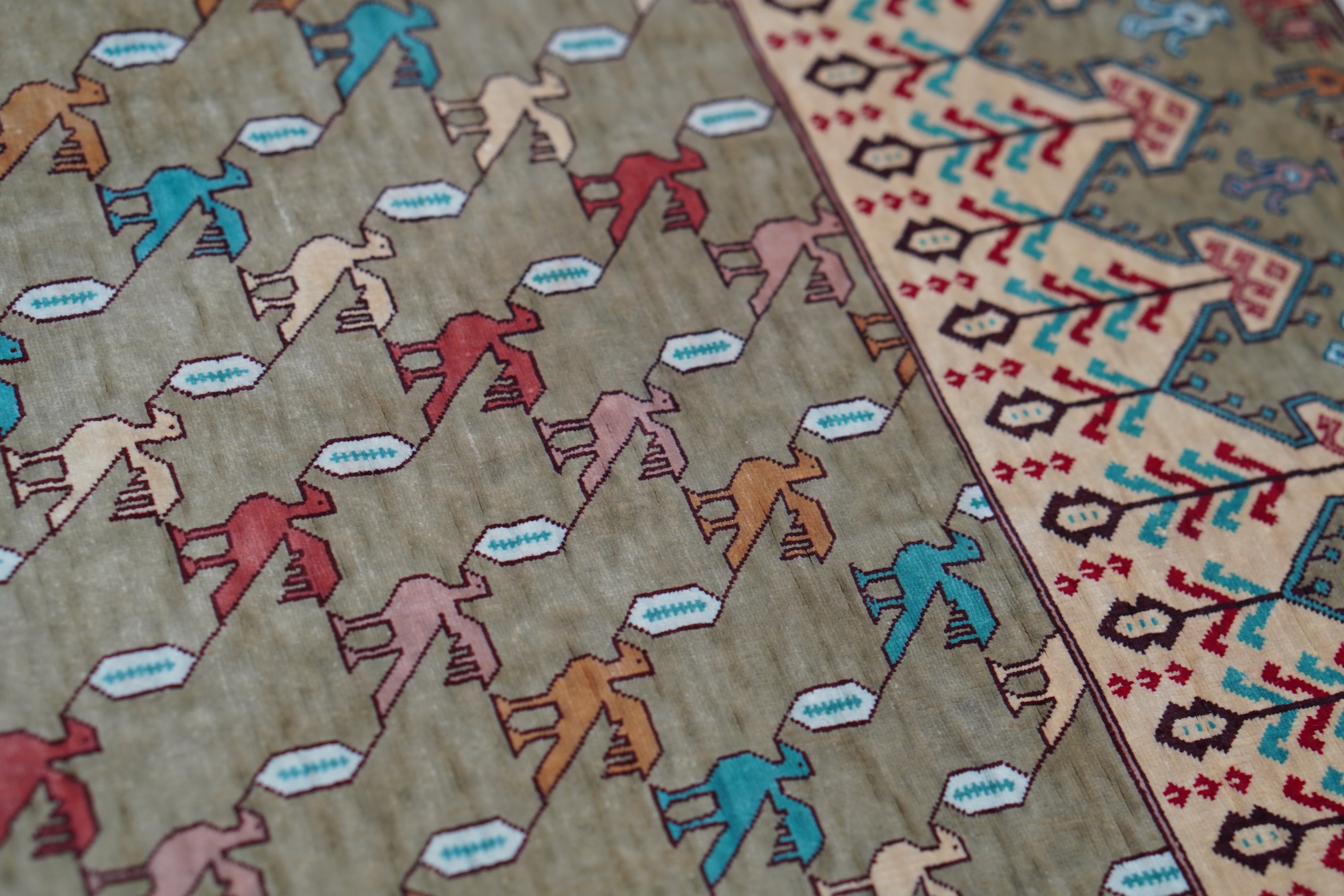 Lot 1208 - An exceptionally fine and rare Hereke silk