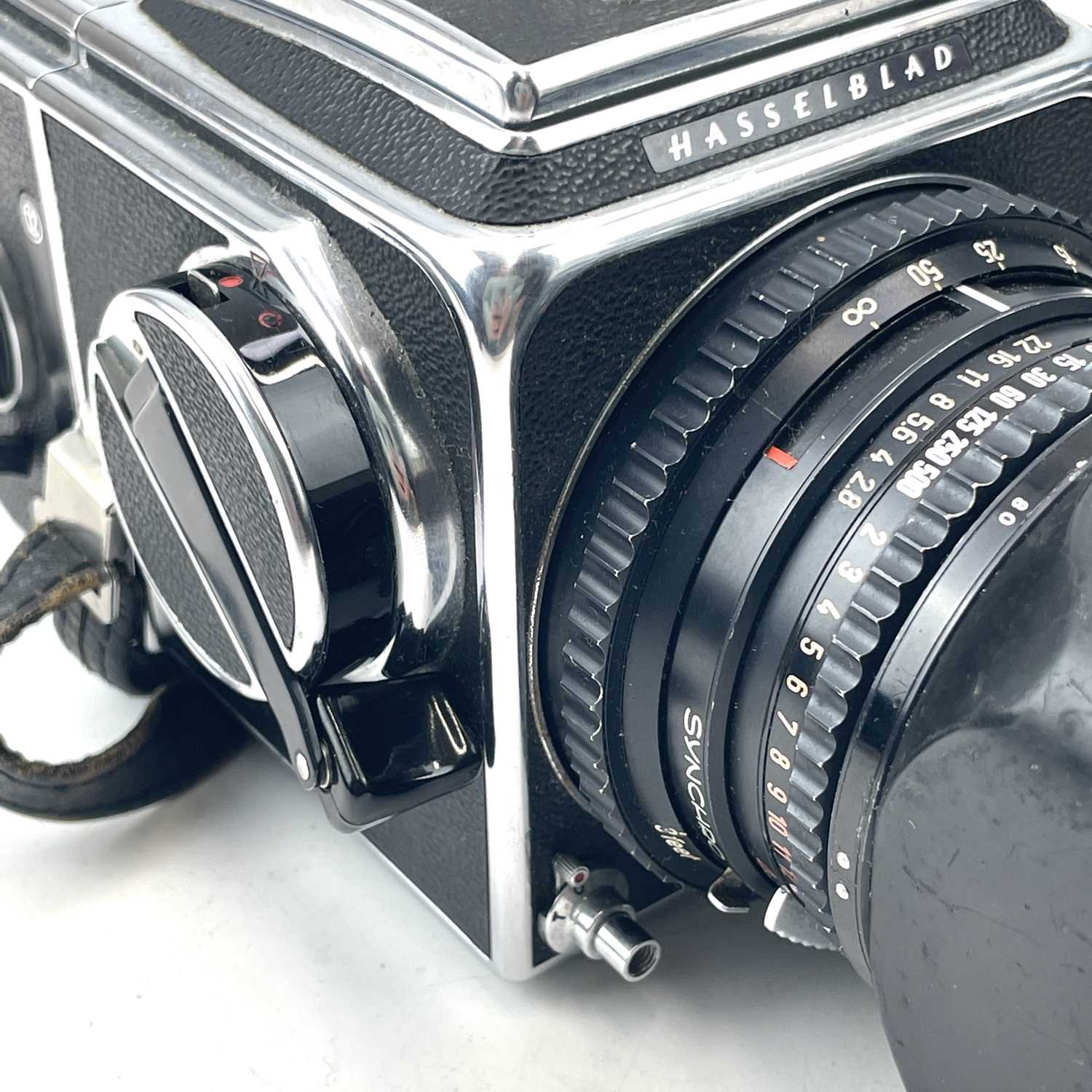 Lot 35 - A Hasselblad 500C/M 1974 serial number UI