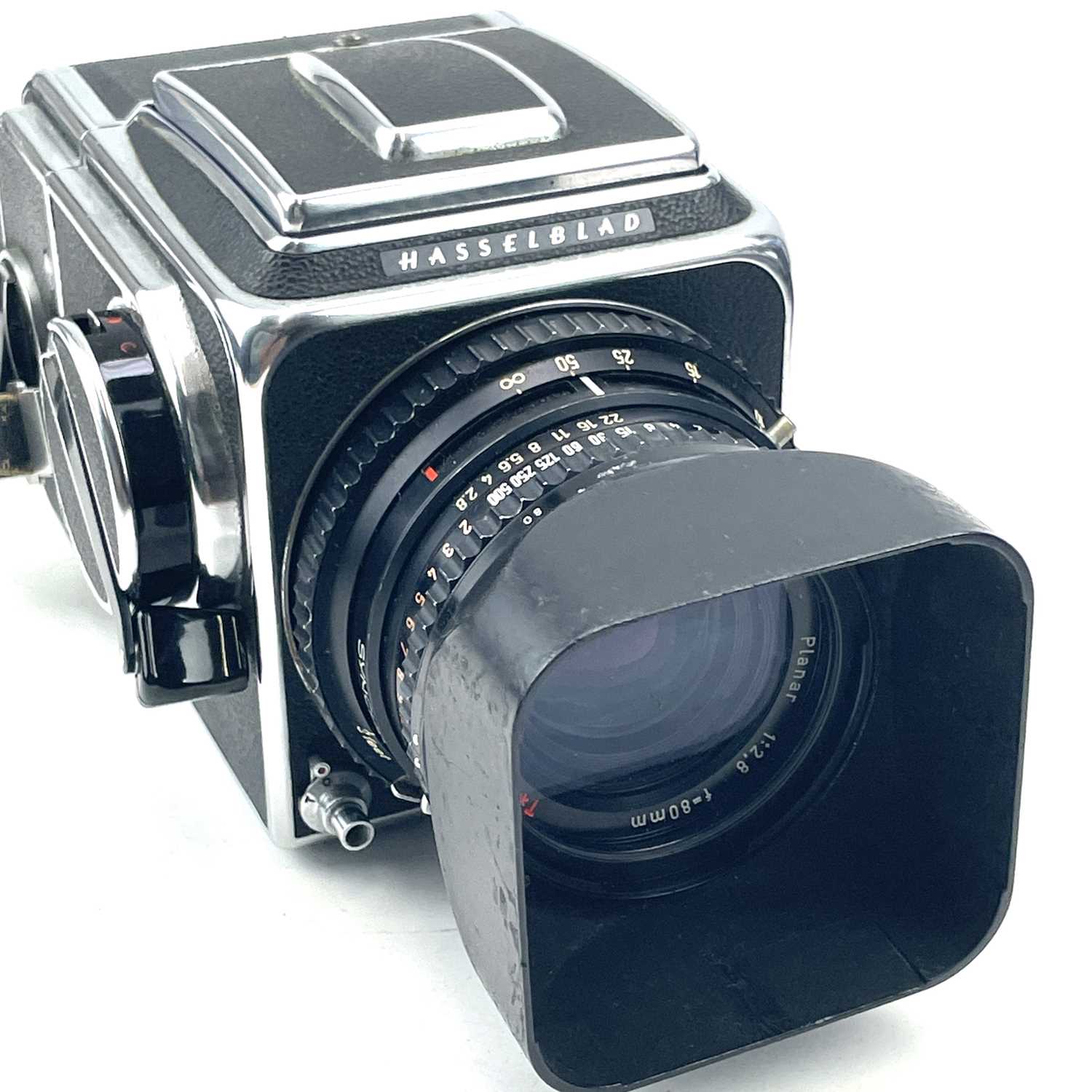 Lot 35 - A Hasselblad 500C/M 1974 serial number UI