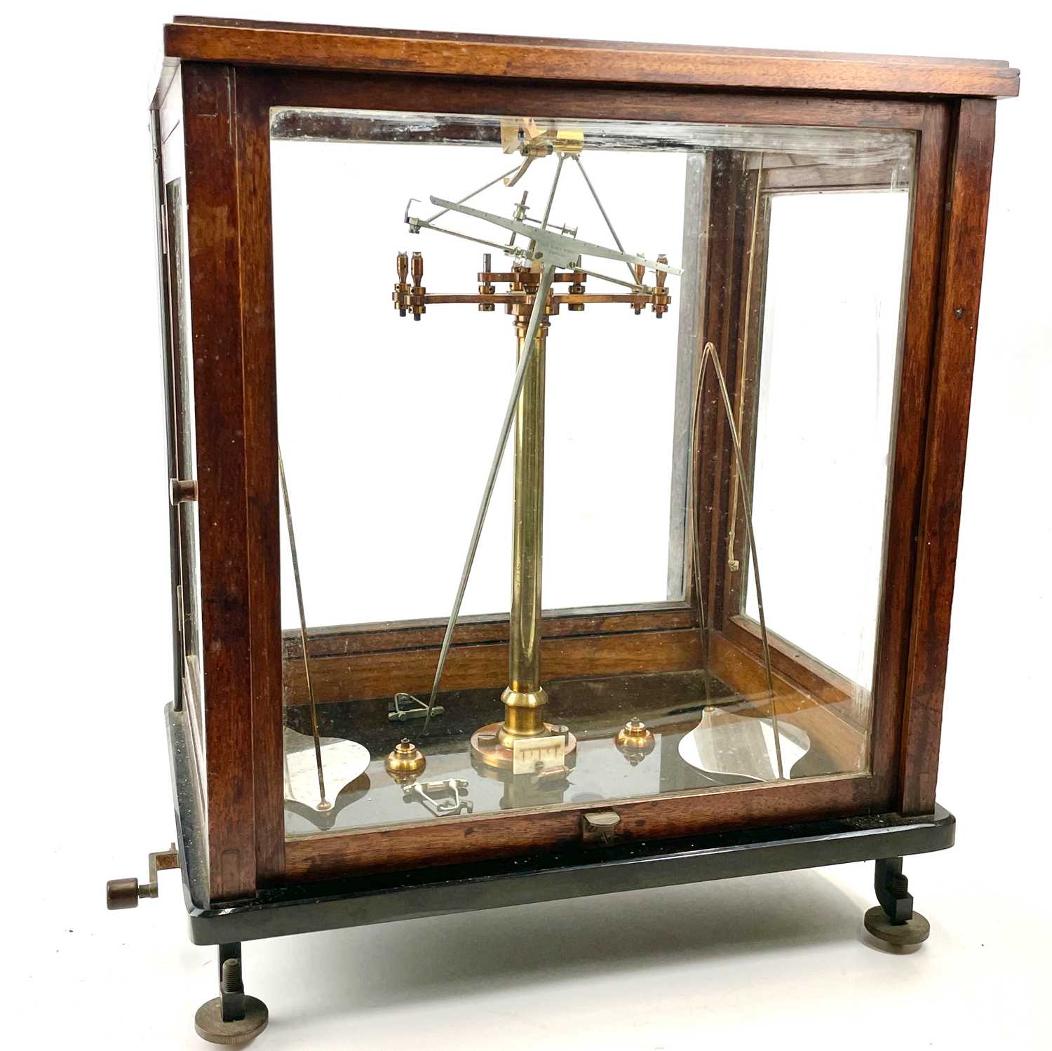 Lot 63 - A German scientific balance scale, by Paul