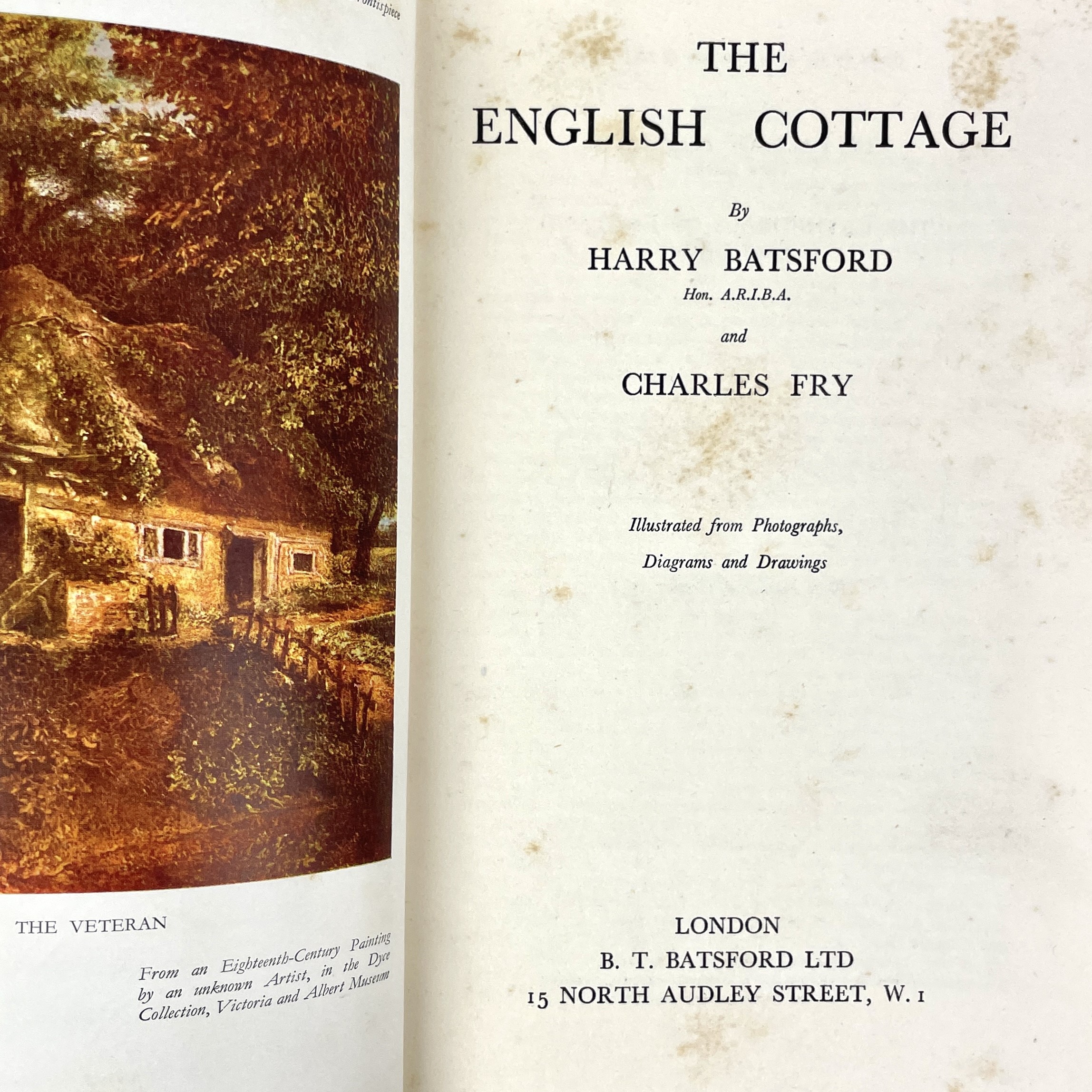 Lot 332 - Eight works on cottage architecture.