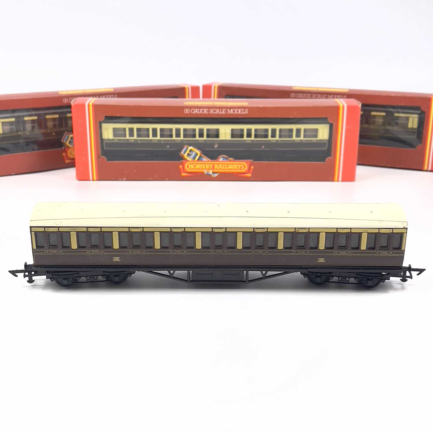 Lot 609 - Hornby/Triang-Hornby/Grafar 00 GWR Livery