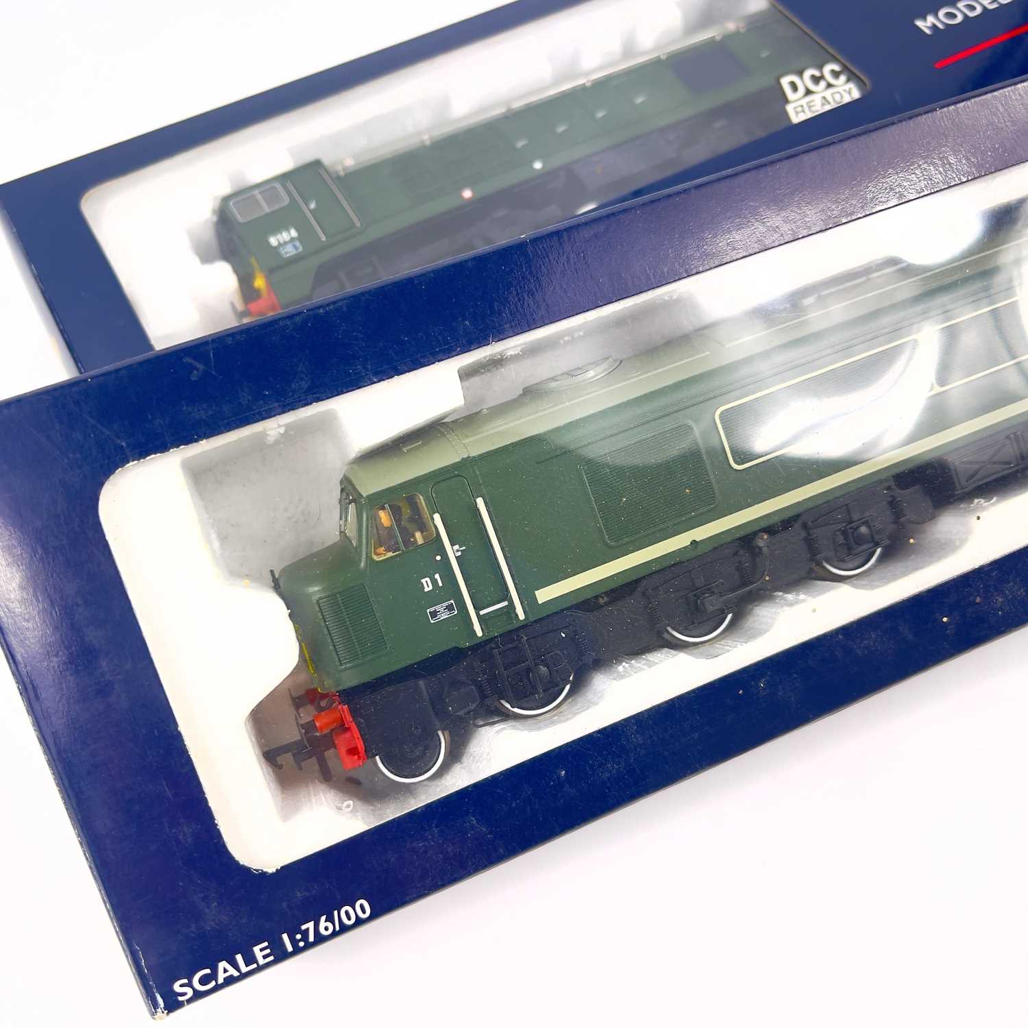Lot 608 - Bachmann 00 Railway Locomotives BR Rail Blue