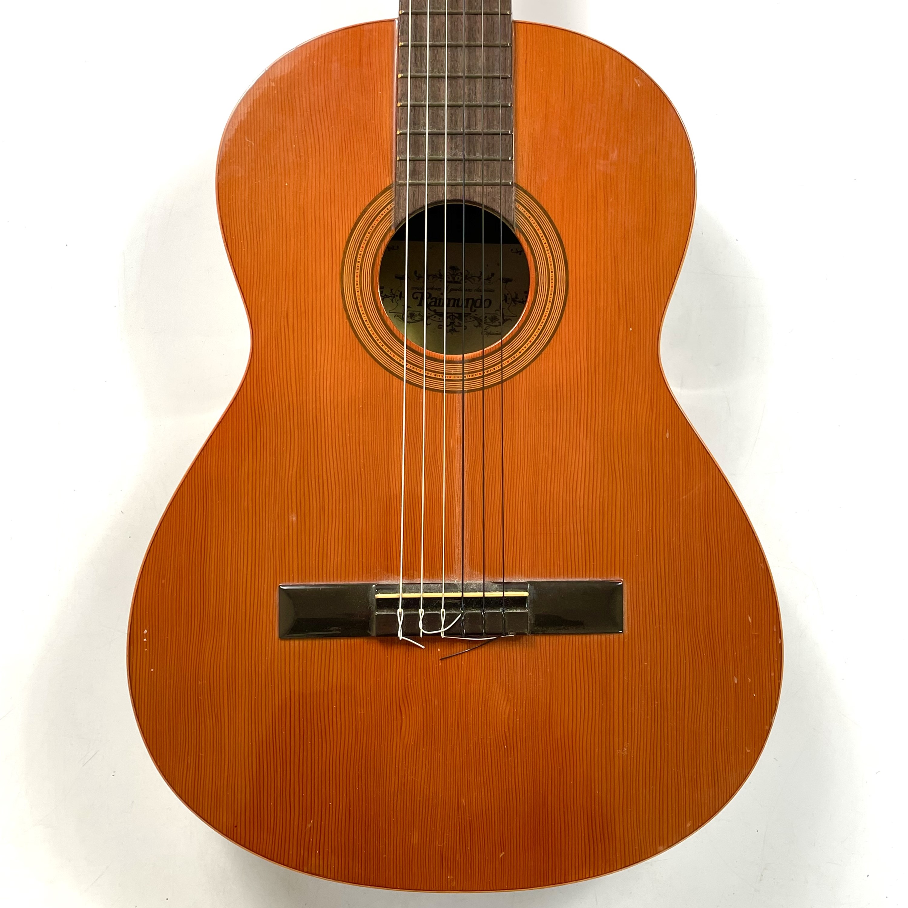Lot 133 - A 'Raimundo' 104 classical guitar.
