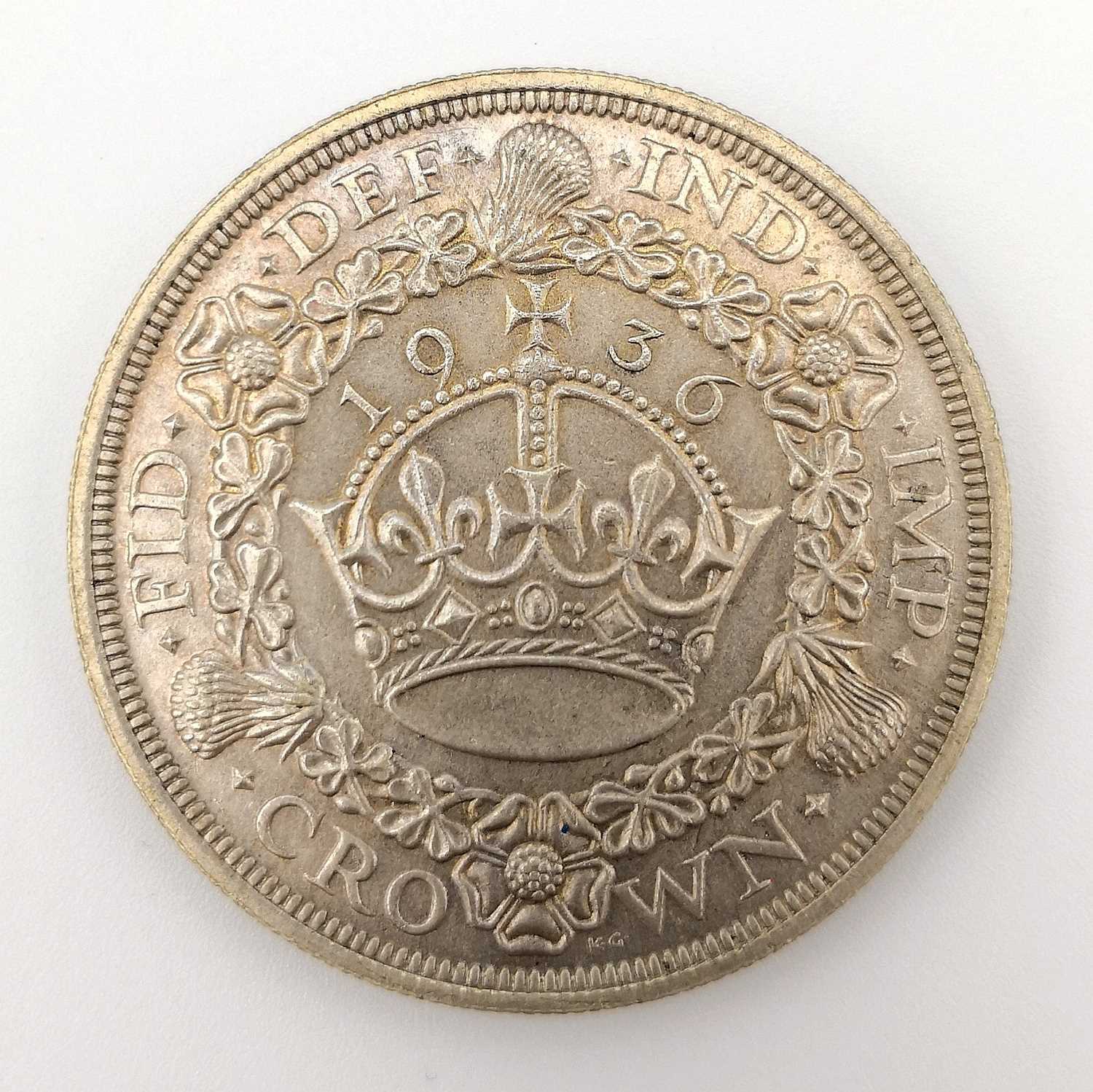 Lot 207 - Great Britain Silver King George V Wreath