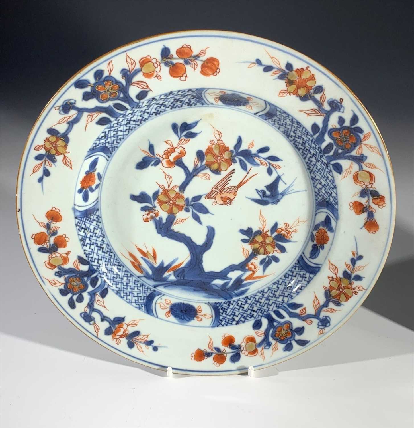Lot 1126 - A pair of Chinese Imari porcelain plates,