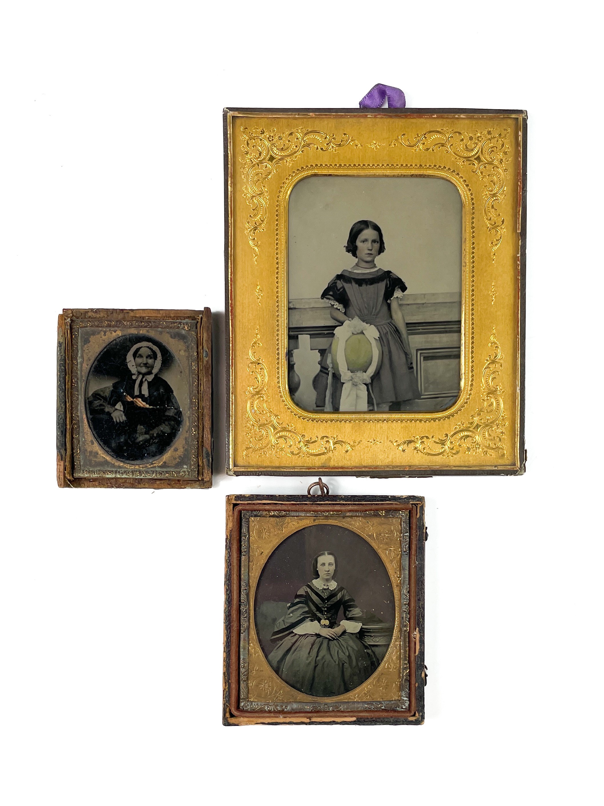 Lot 17 - A Victorian tinted Ambrotype portrait