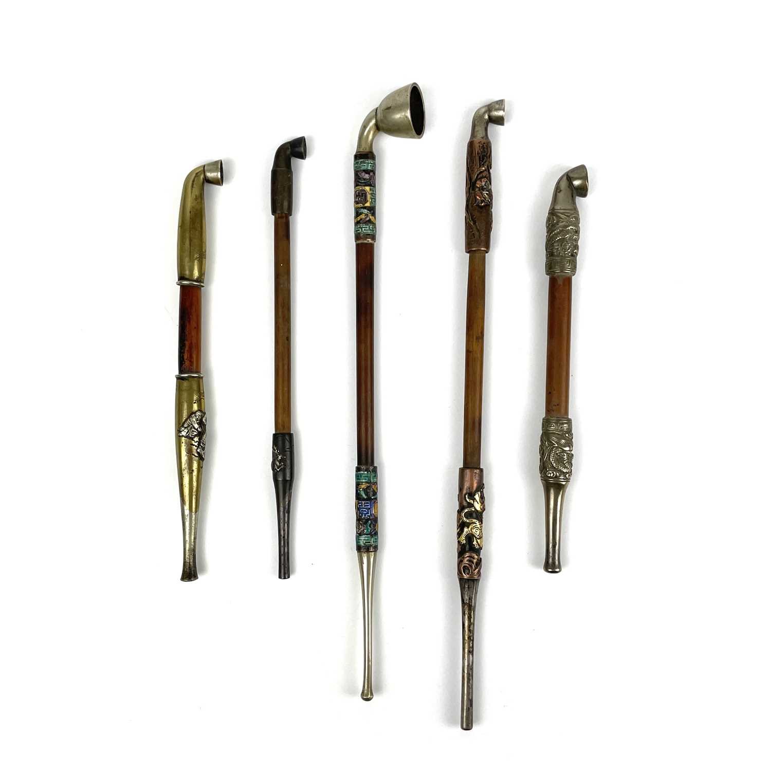 Lot 215 - A collection of Japanese copper and brass