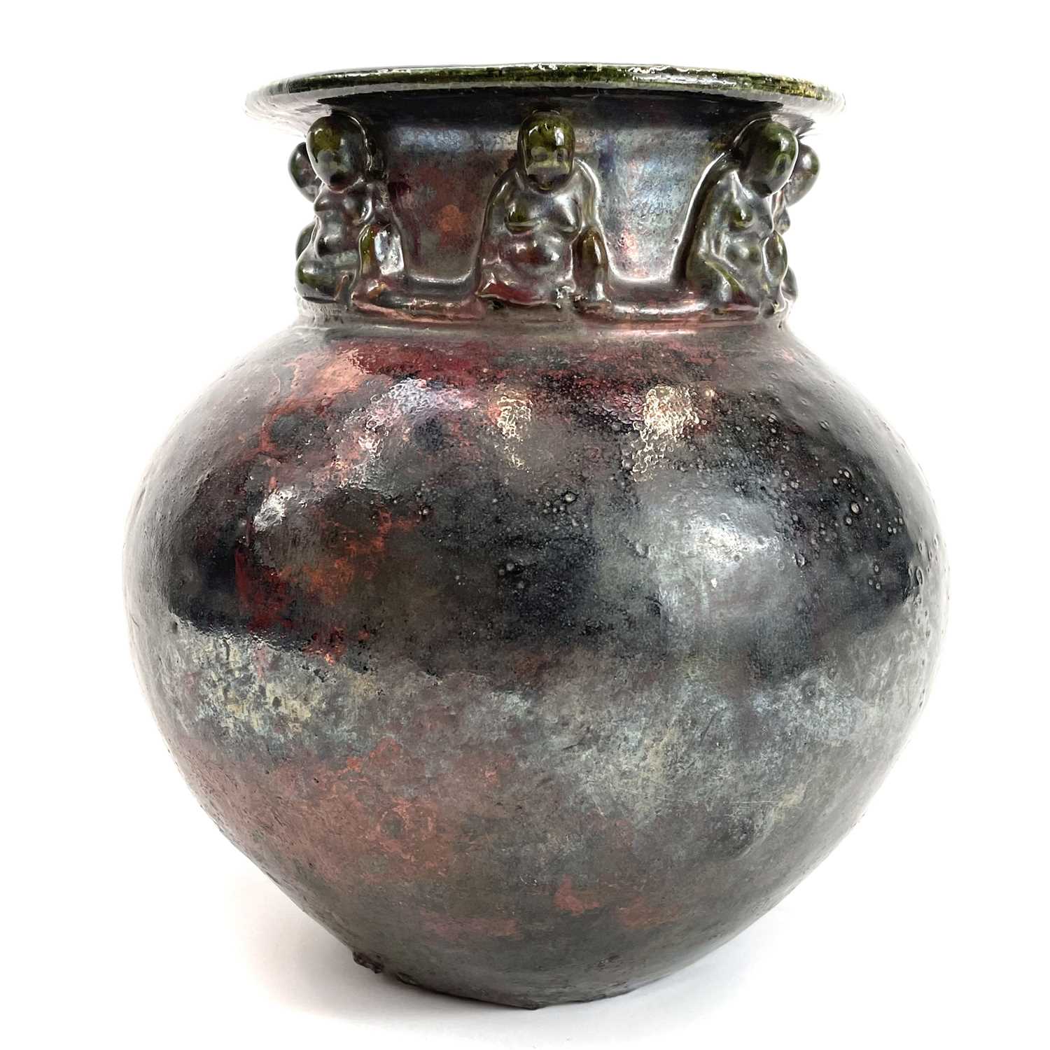 Lot 401 - An early 20th century Raku style Chinese