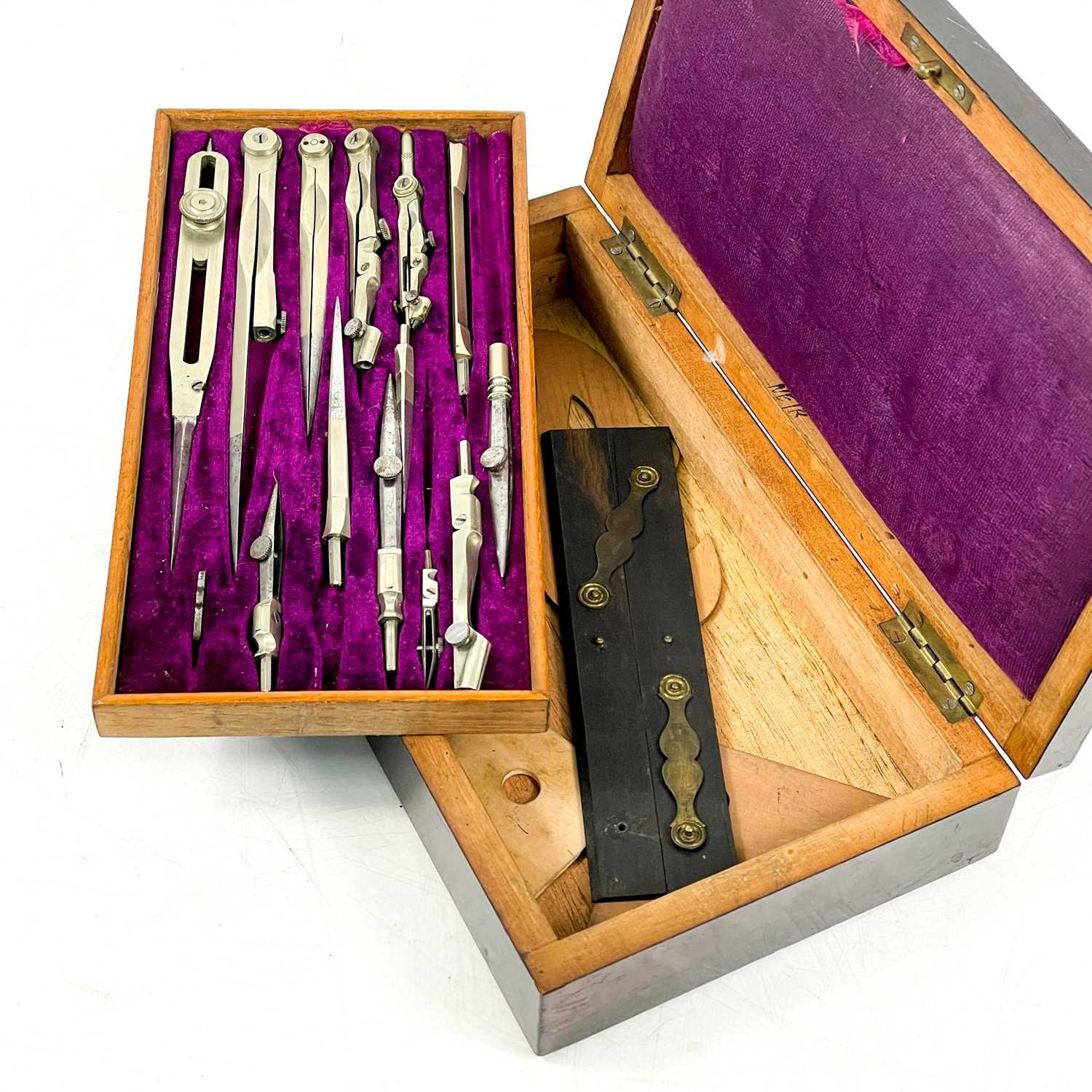 Lot 279 - A Victorian set of steel draftsman's