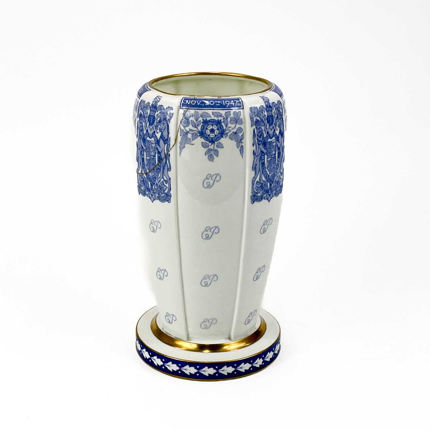 Lot 837 - A rare Minton Princess Elizabeth and Philip