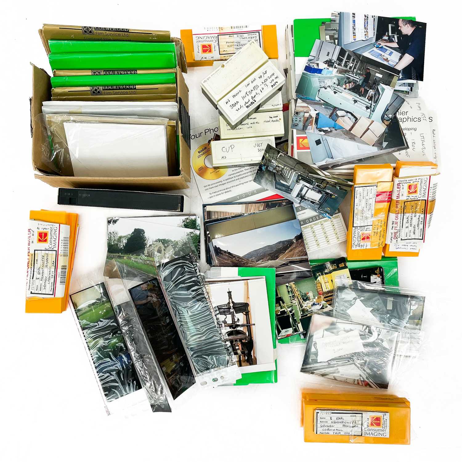 Lot 146 - A large collection of colour photographs and