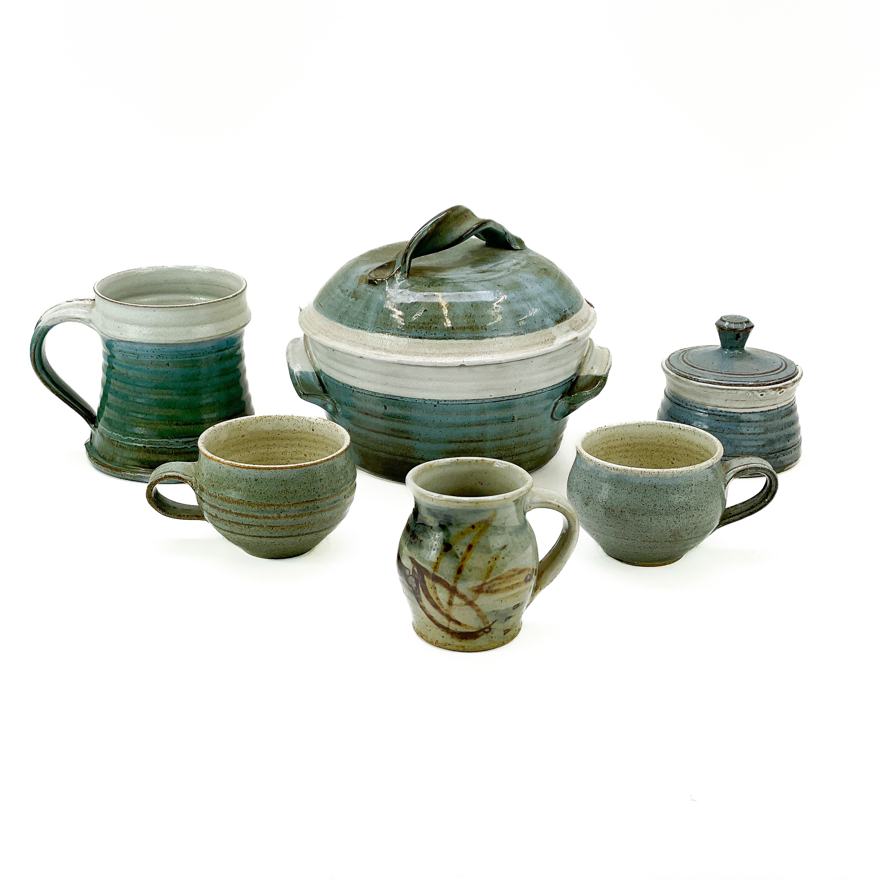 Lot 527 - A Peter Arnold studio pottery coffee can,