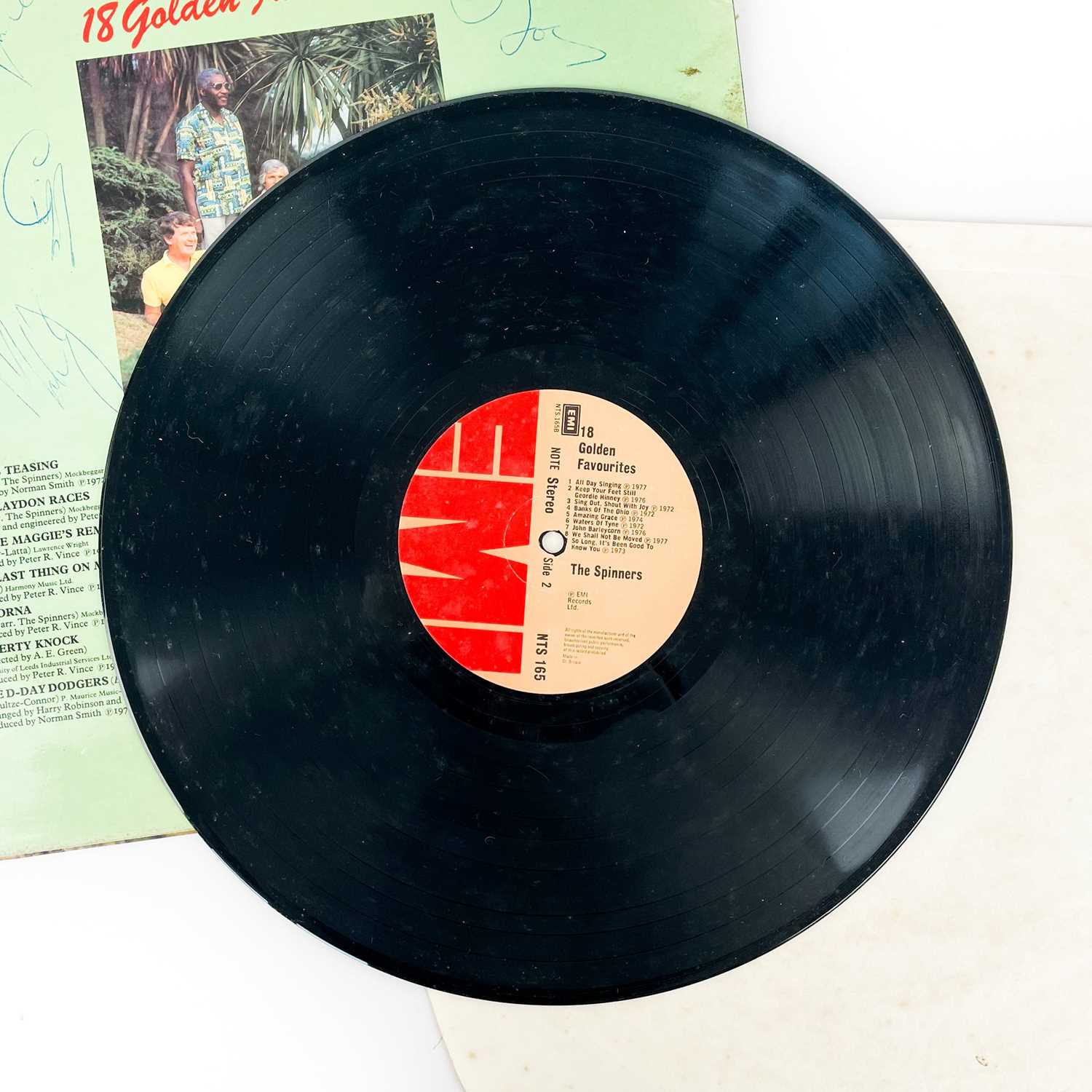 Lot 175 - Six signed 12" vinyls