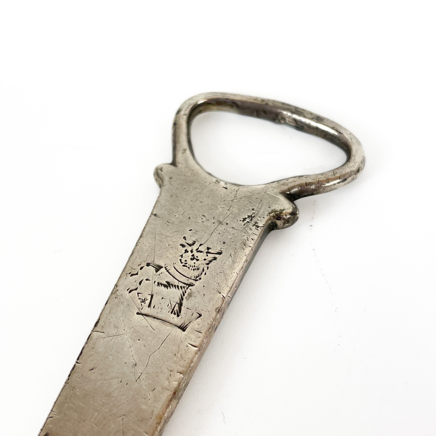 Lot 73 - A George III silver meat skewer by William