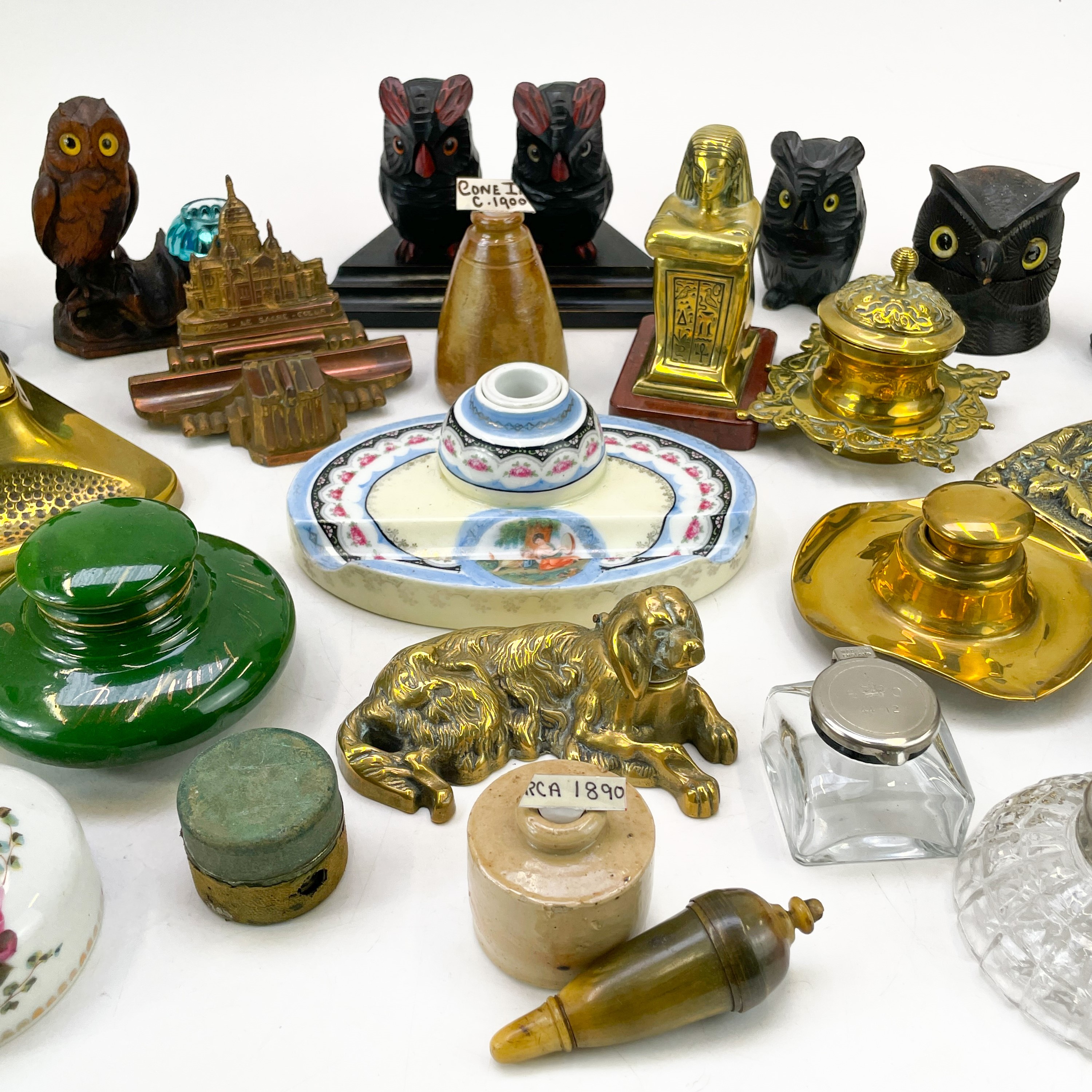 Lot 210 - A large collection of various inkwells.