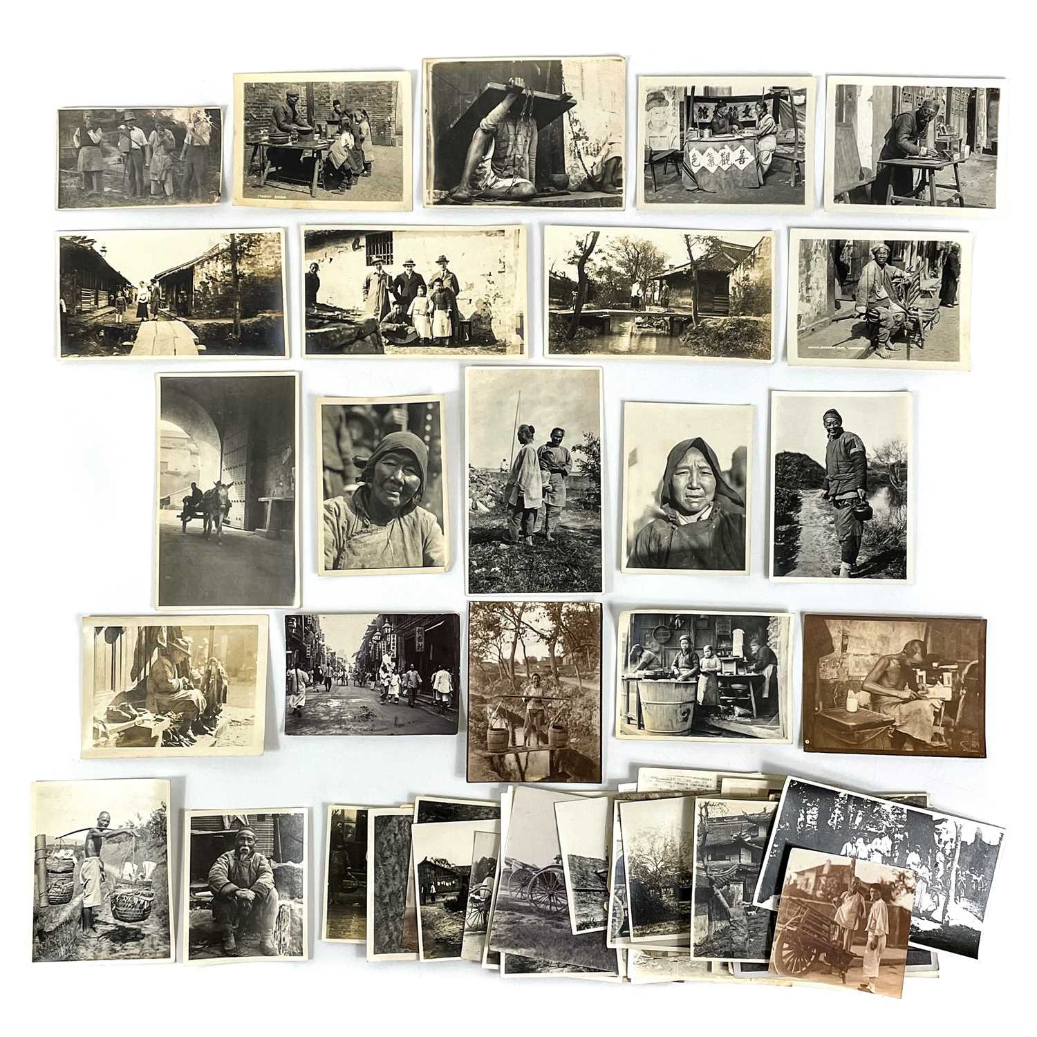 Lot 6 - A collection of early 20th century photographs