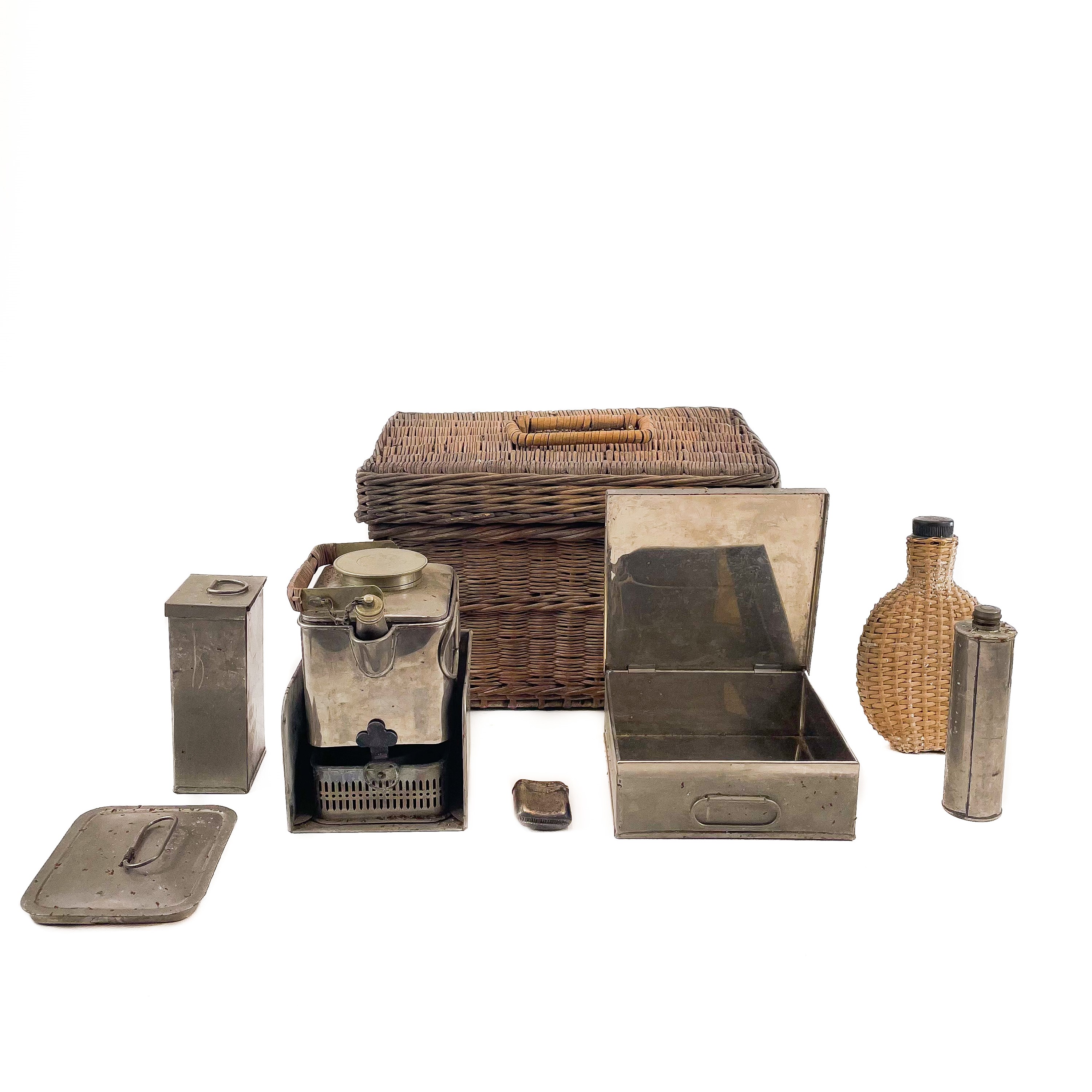 Lot 33 - A G.W Scott & Sons wicker picnic hamper.
